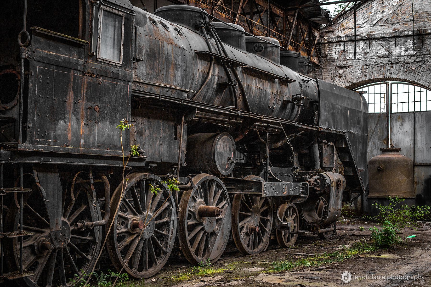 Steam locomotive | Scrolller