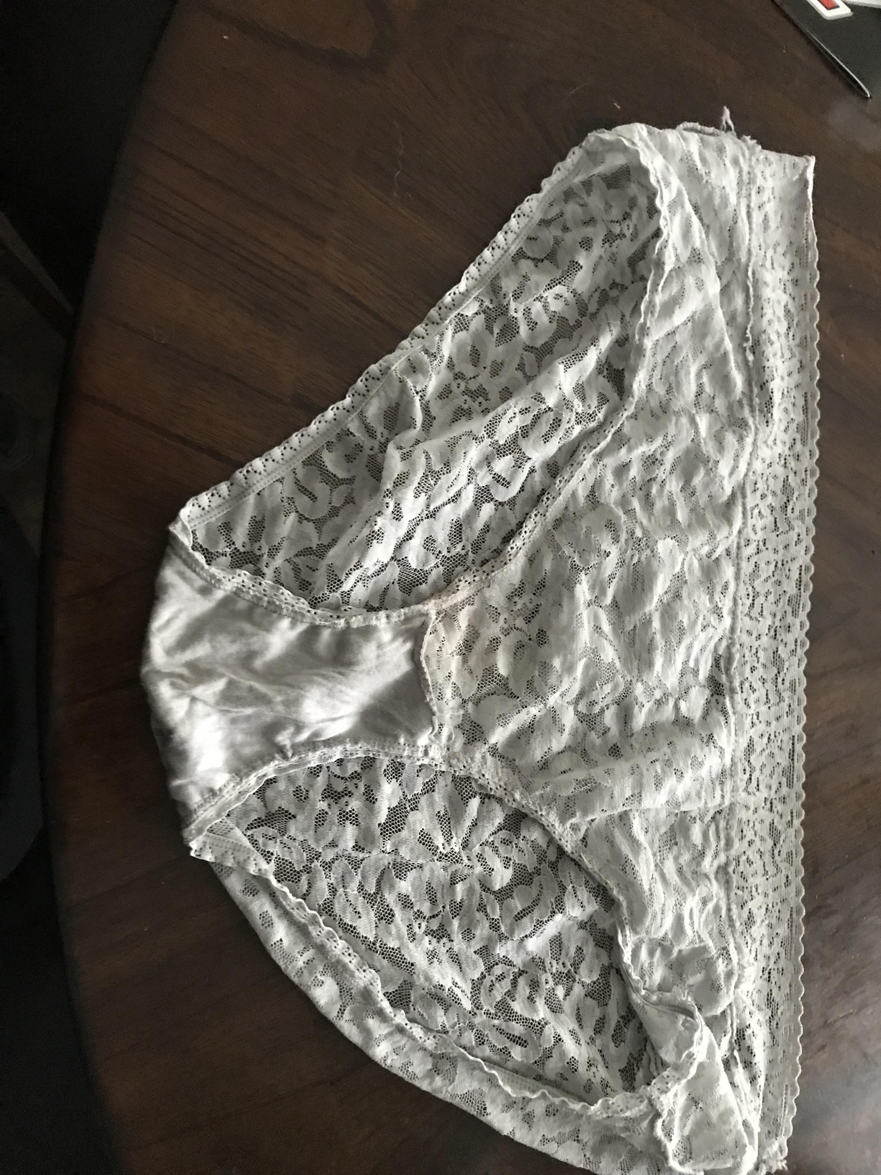 Step Daughter Panties Got Home Early From Work Her Cats Wanted Out Of