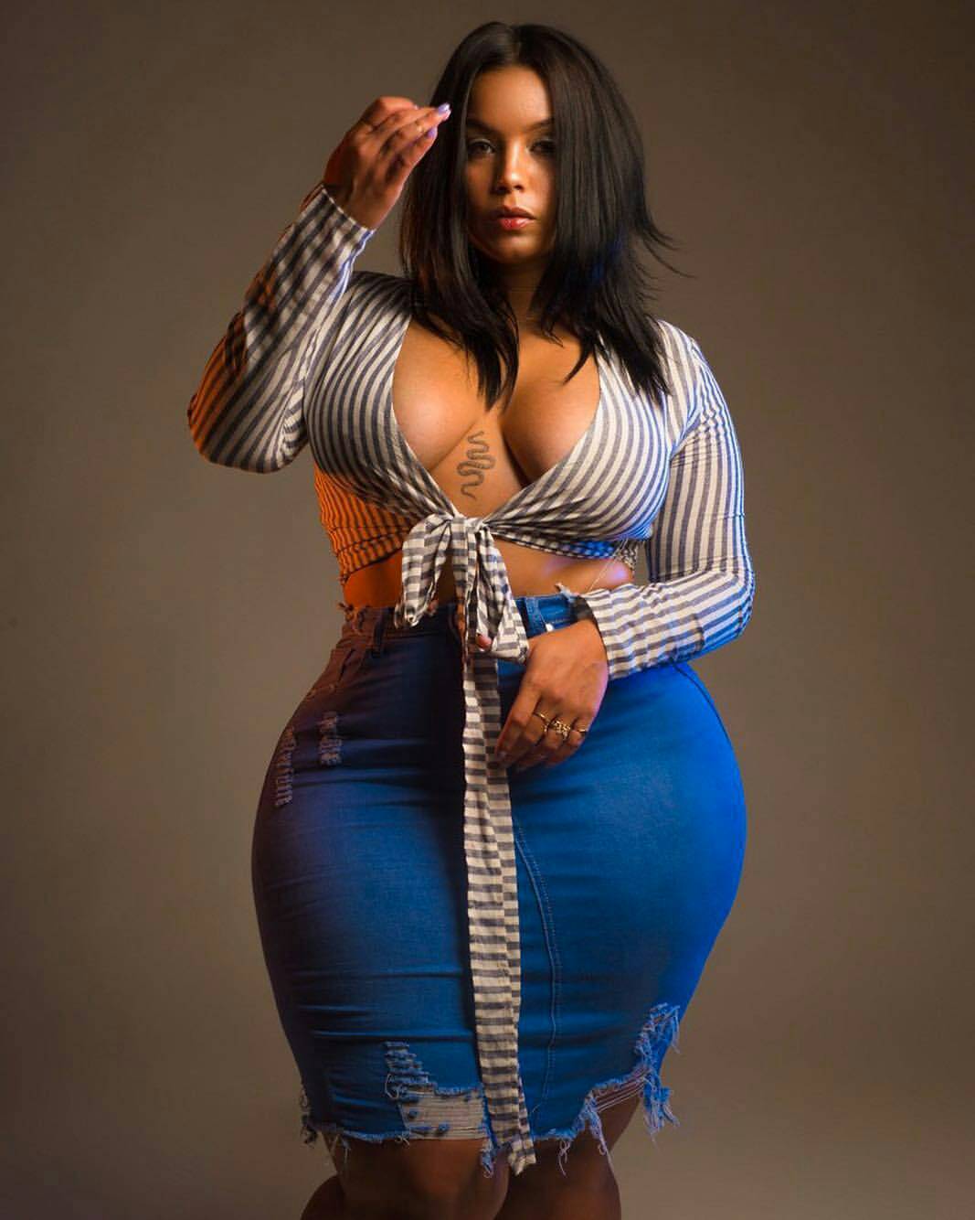 King Steph | Scrolller