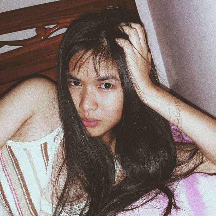 stephanie | Scrolller