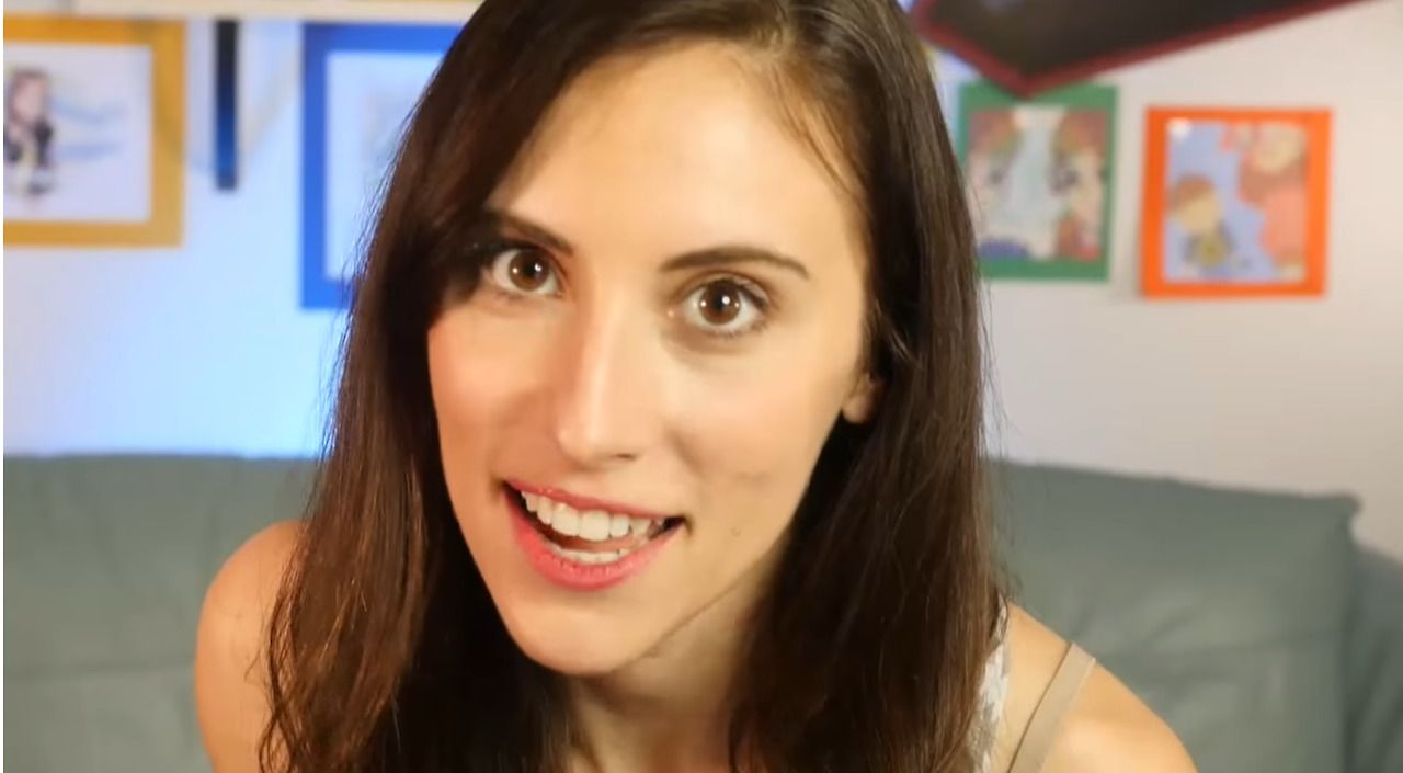 Stephanie Patrick | Scrolller