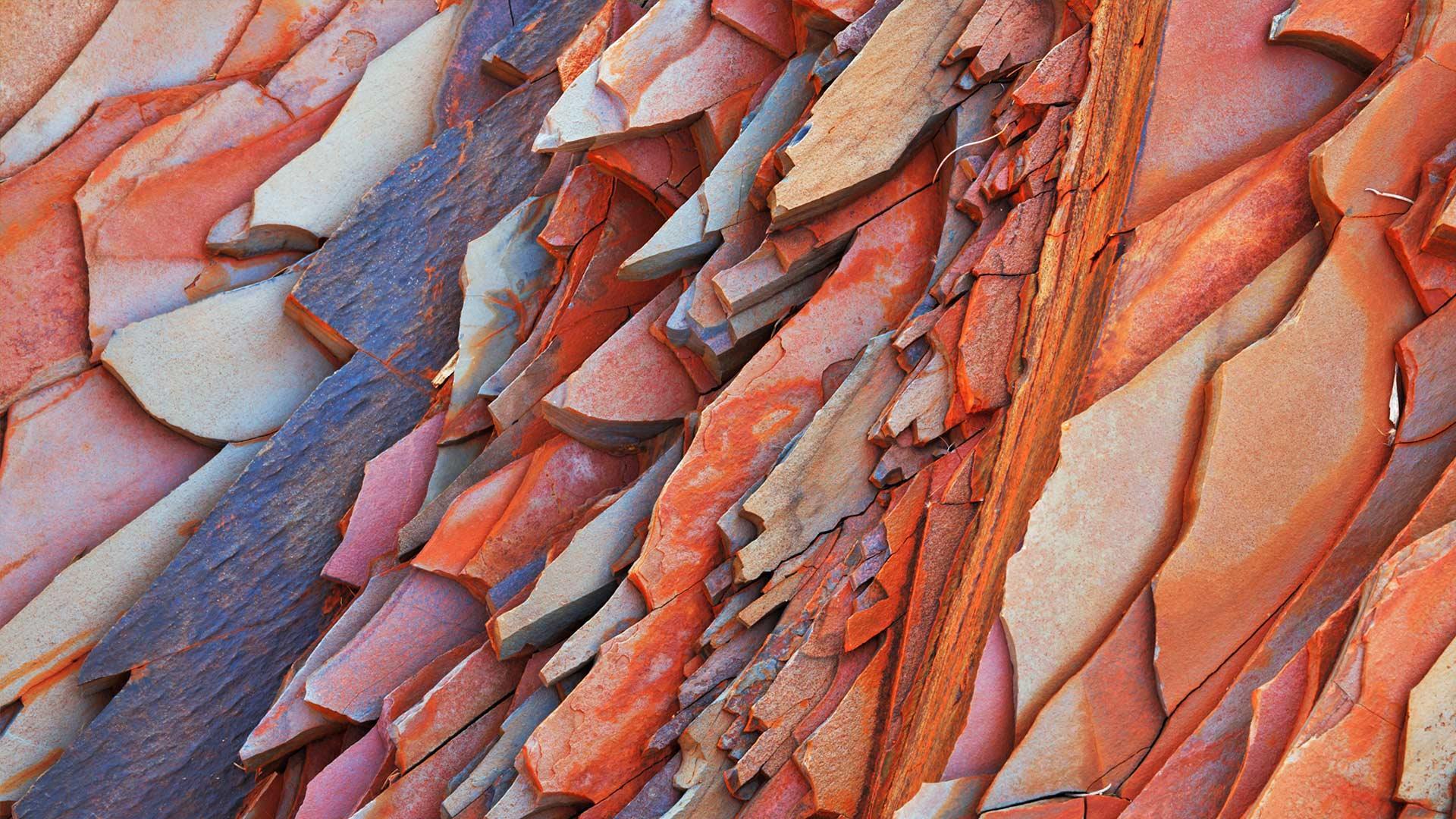 Stone structure in Hamersley Gorge, Karijini National Park, Australia (Photo: Frank Krahmer ...