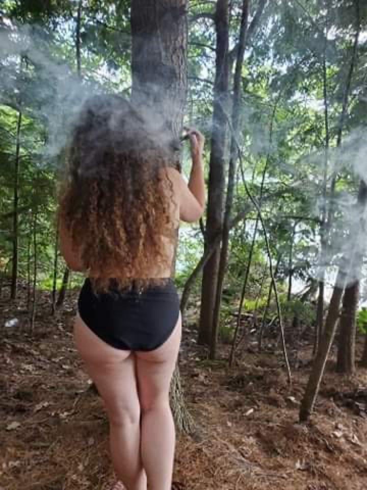 Stoned at the beach!! | Scrolller