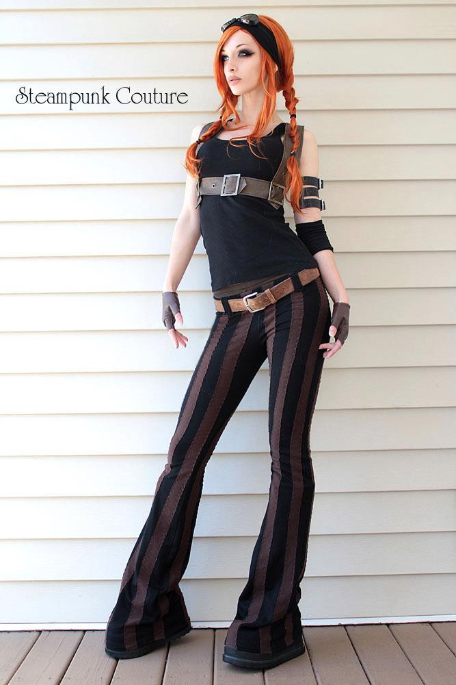 Striped pants | Scrolller