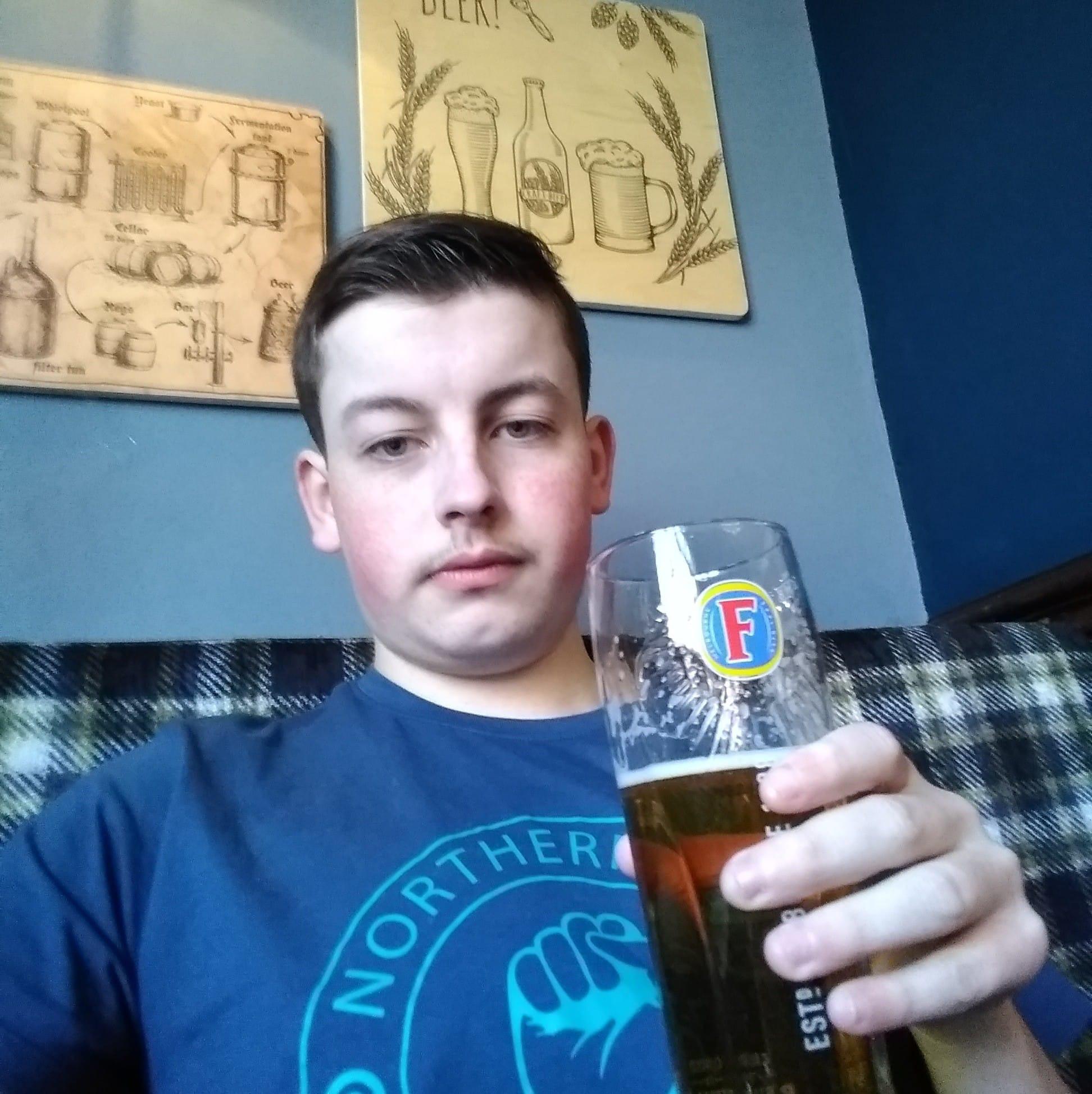 Strong McLovin vibes | Scrolller