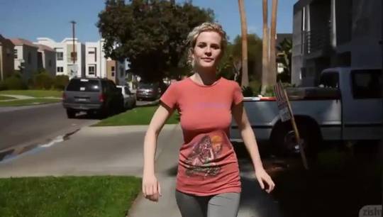 Struttin' | Scrolller