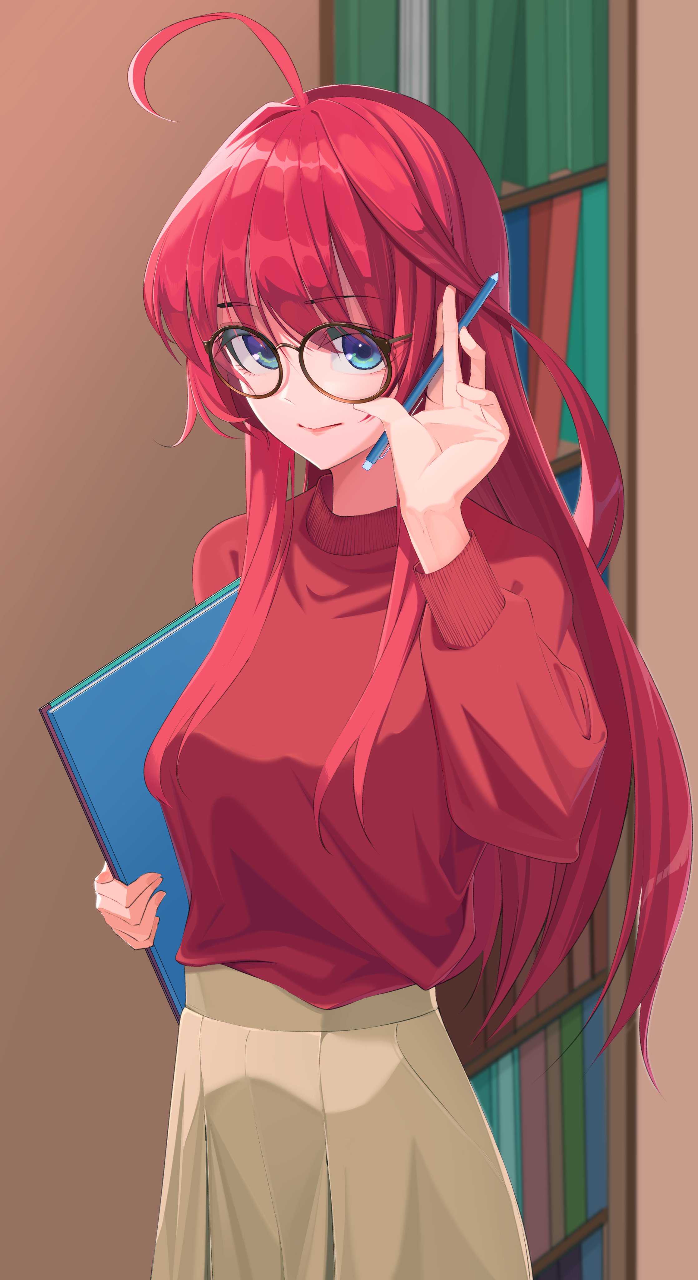 Studious Itsuki | Scrolller