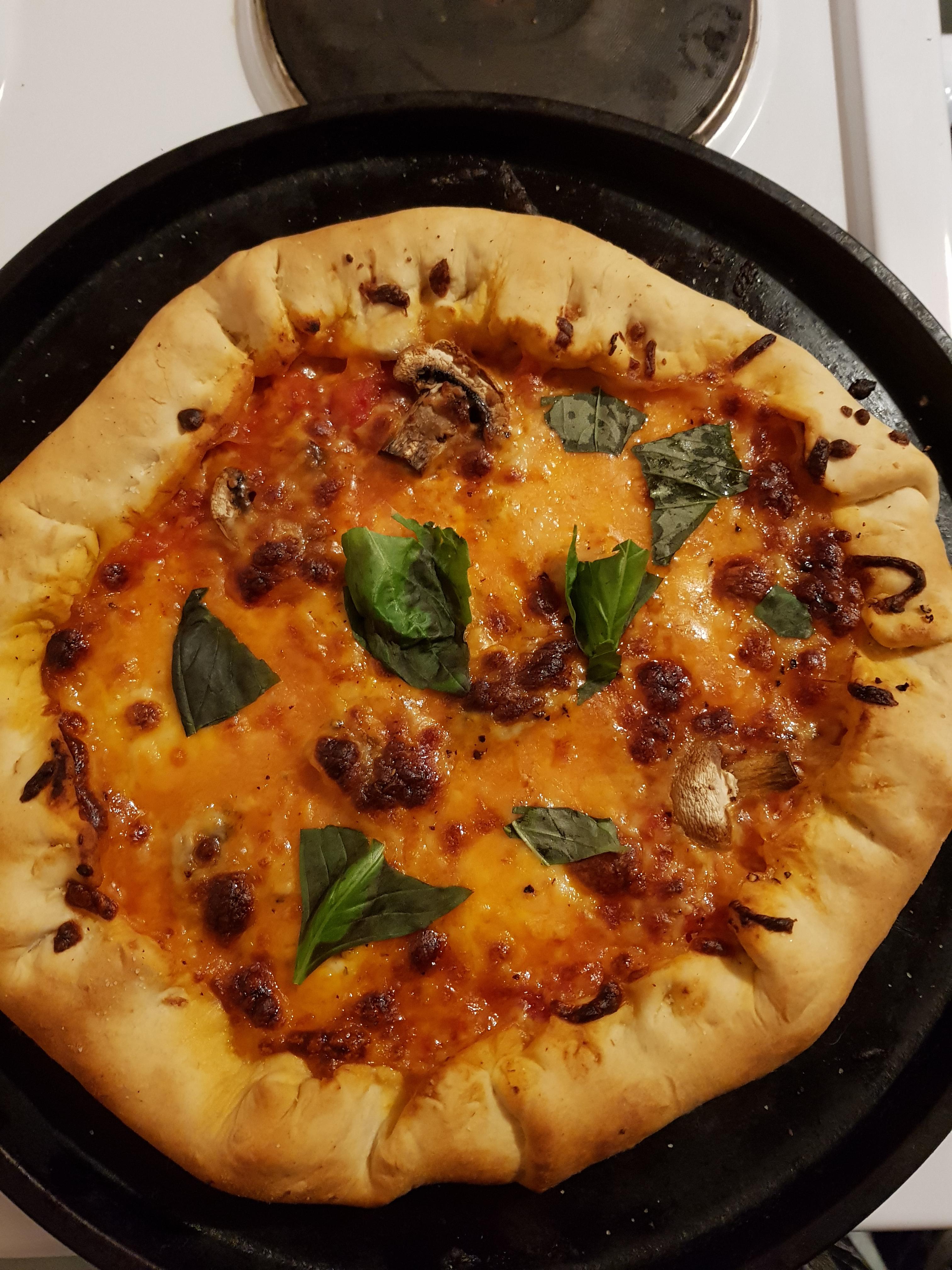 Stuffed crust Pizza Ai Funghi by my girlfriend | Scrolller