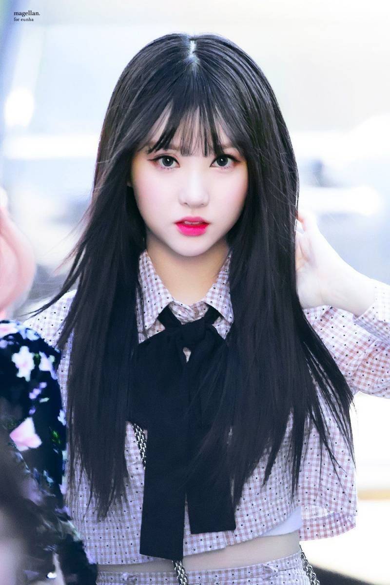 Stunning Eunha | Scrolller
