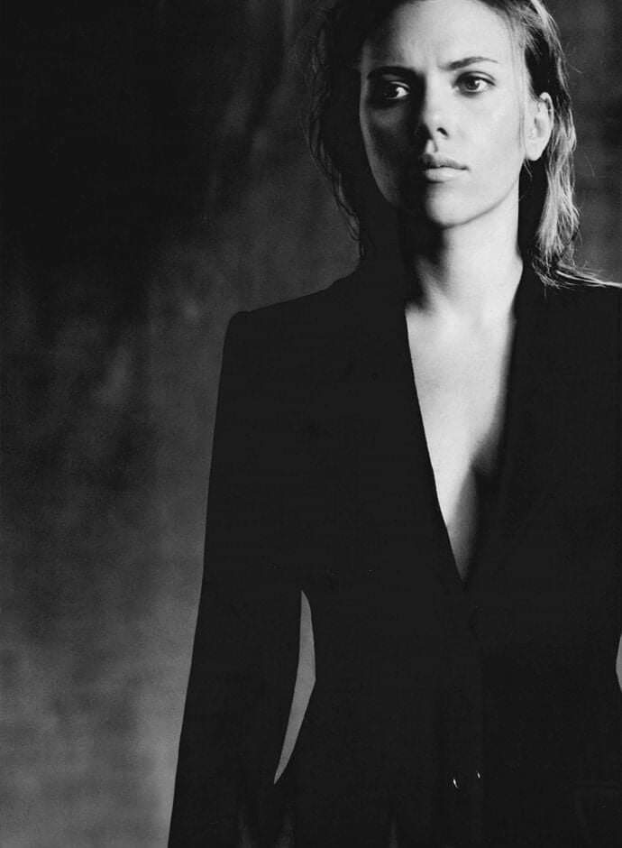 Stunning in B/W | Scrolller