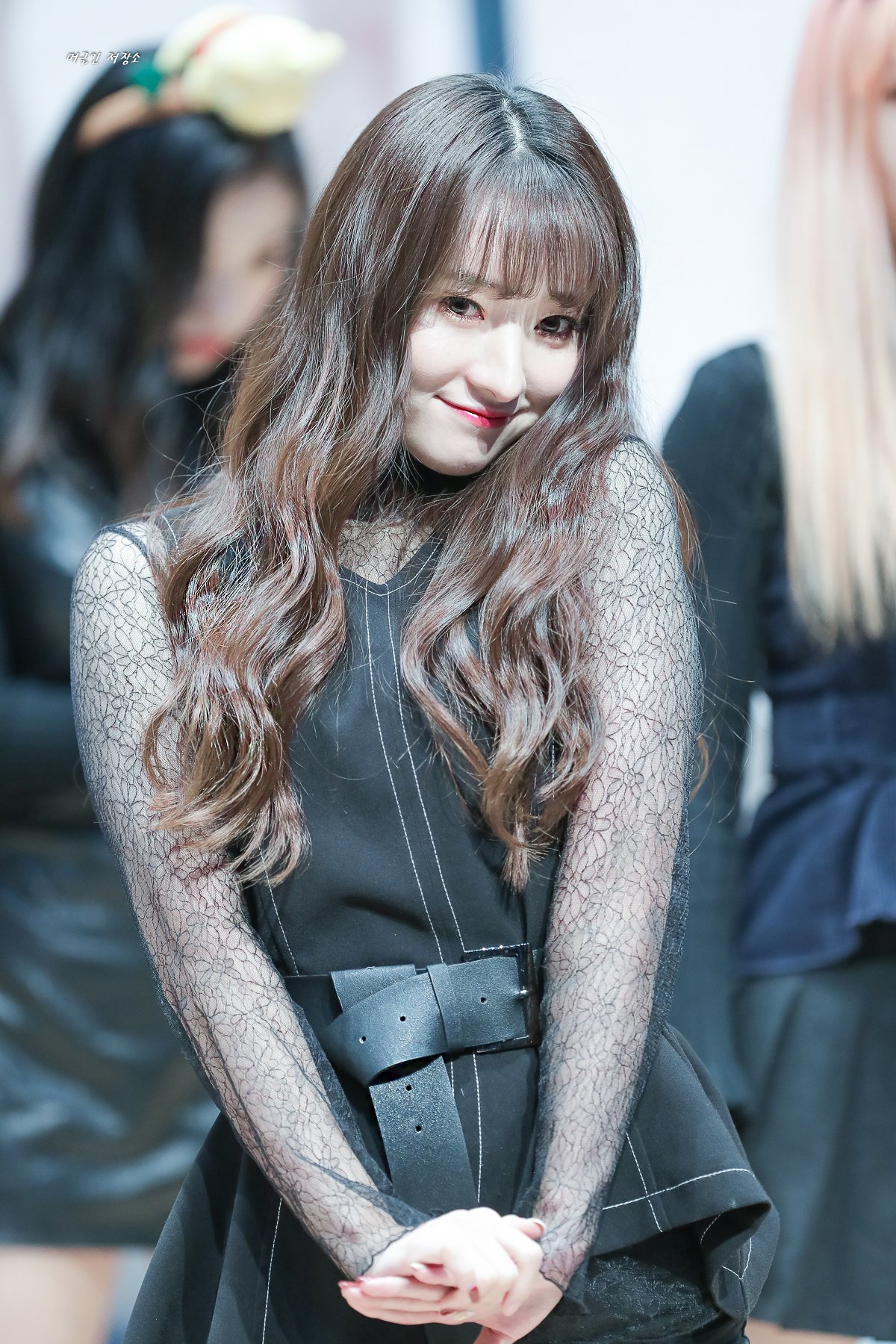 SuA Being Cute | Scrolller