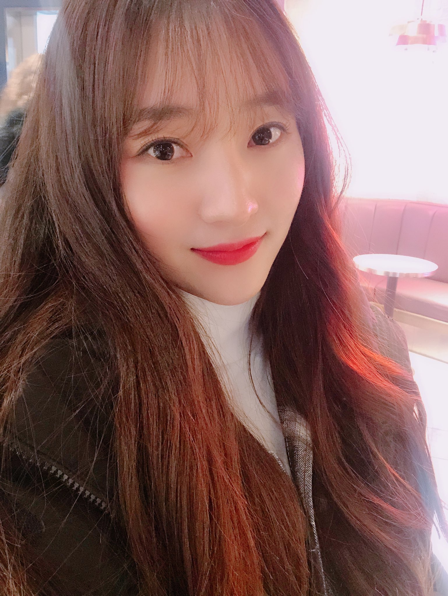 SuA Selfie | Scrolller