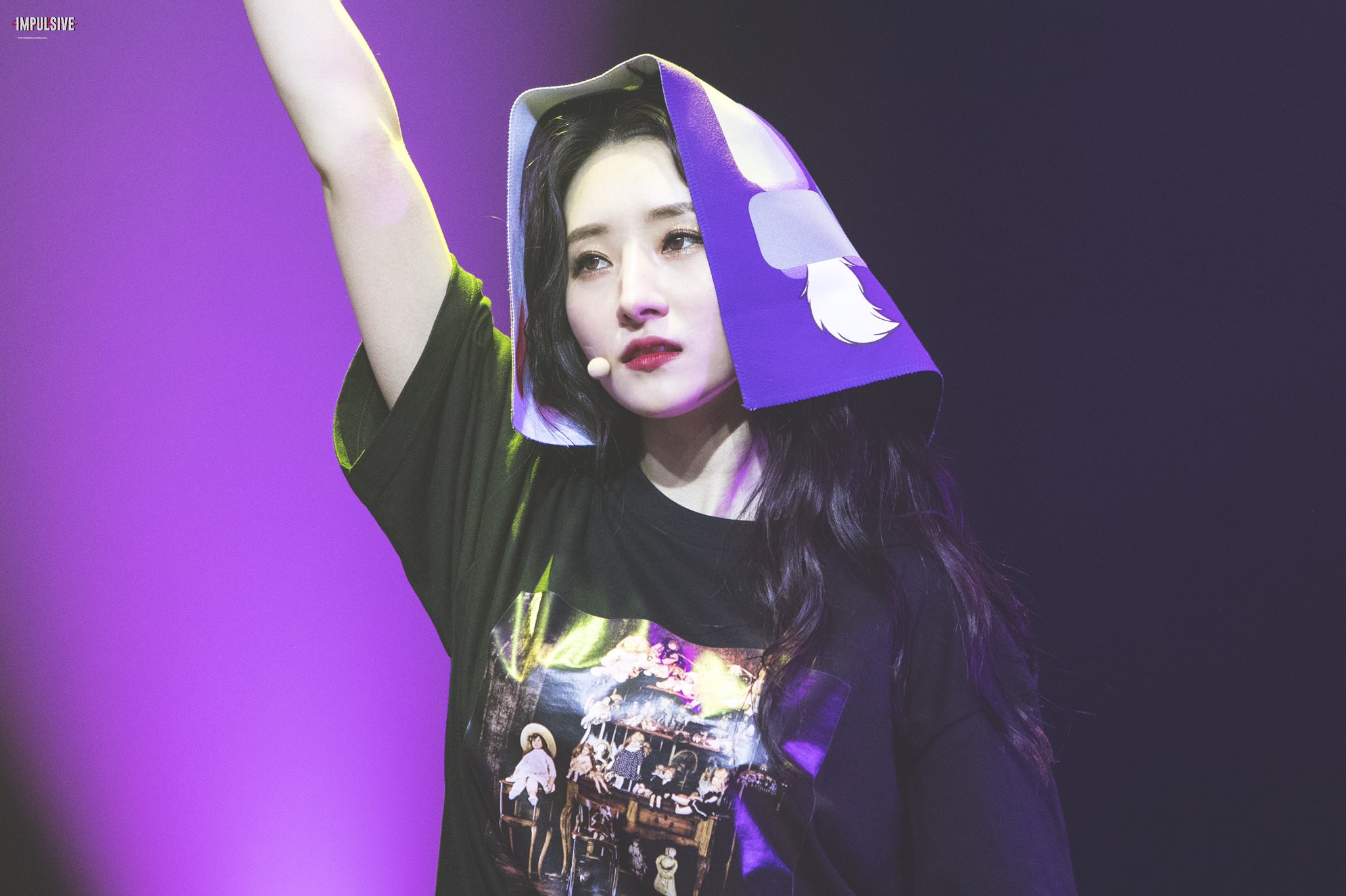 SuA | Scrolller