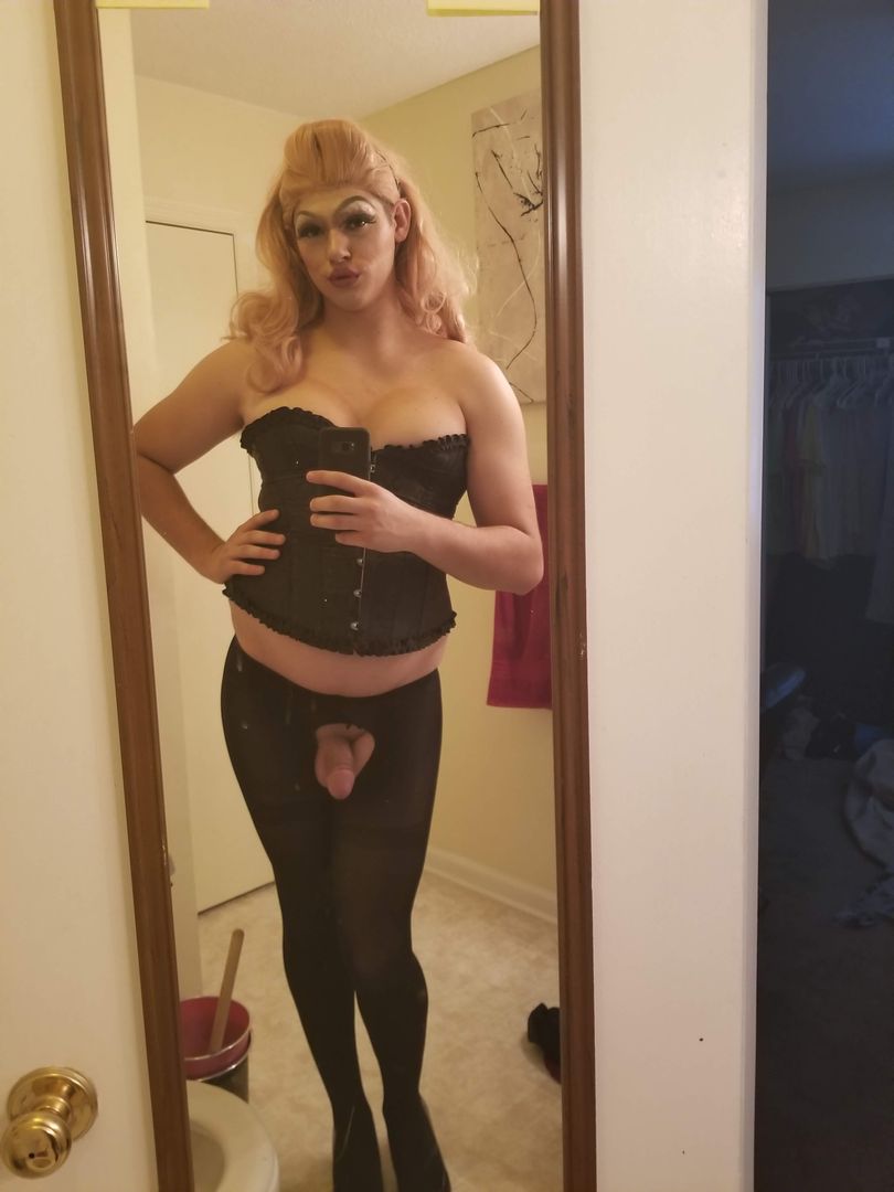 Guy moaning in pleasure | Scrolller