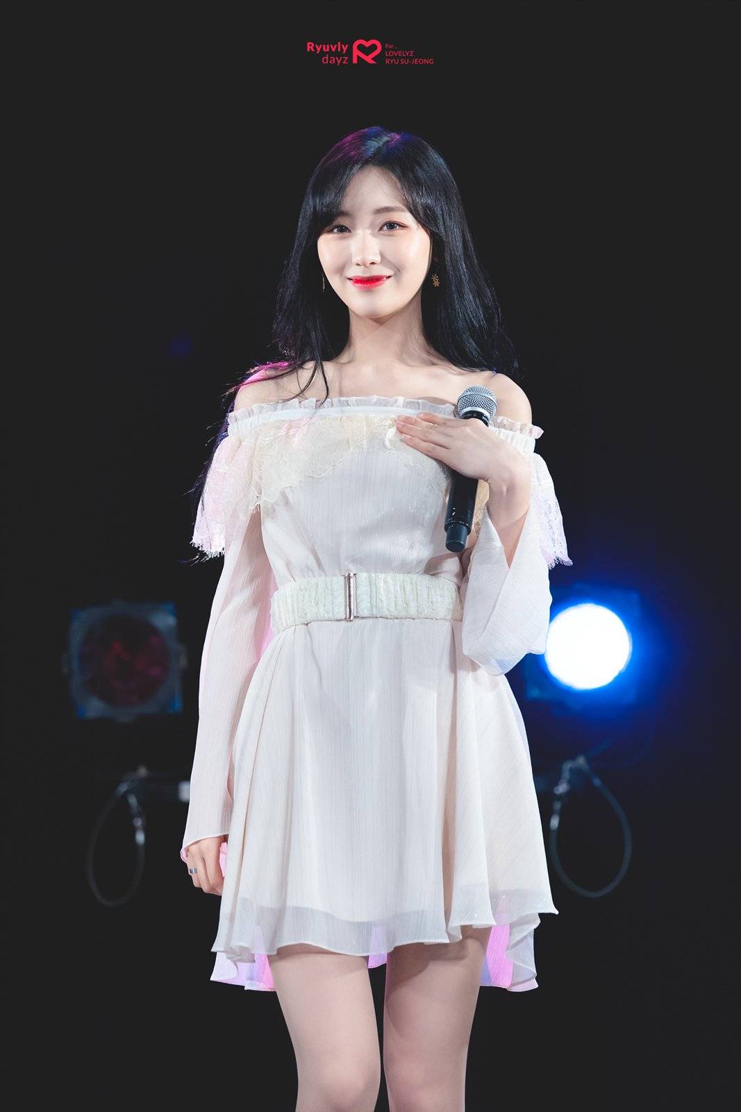 Sujeong 🔵 | Scrolller