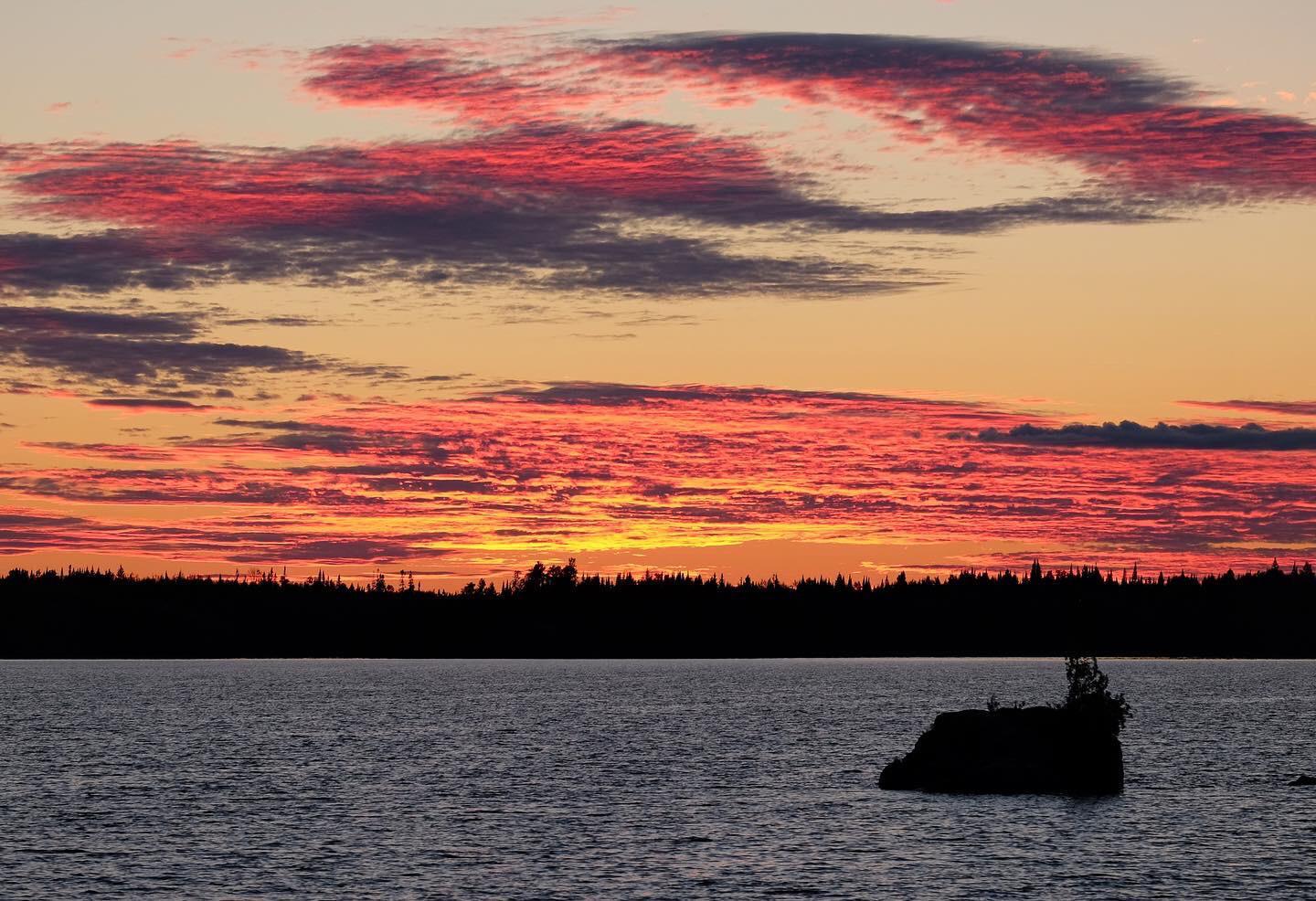 Sunset 🌅 | Scrolller