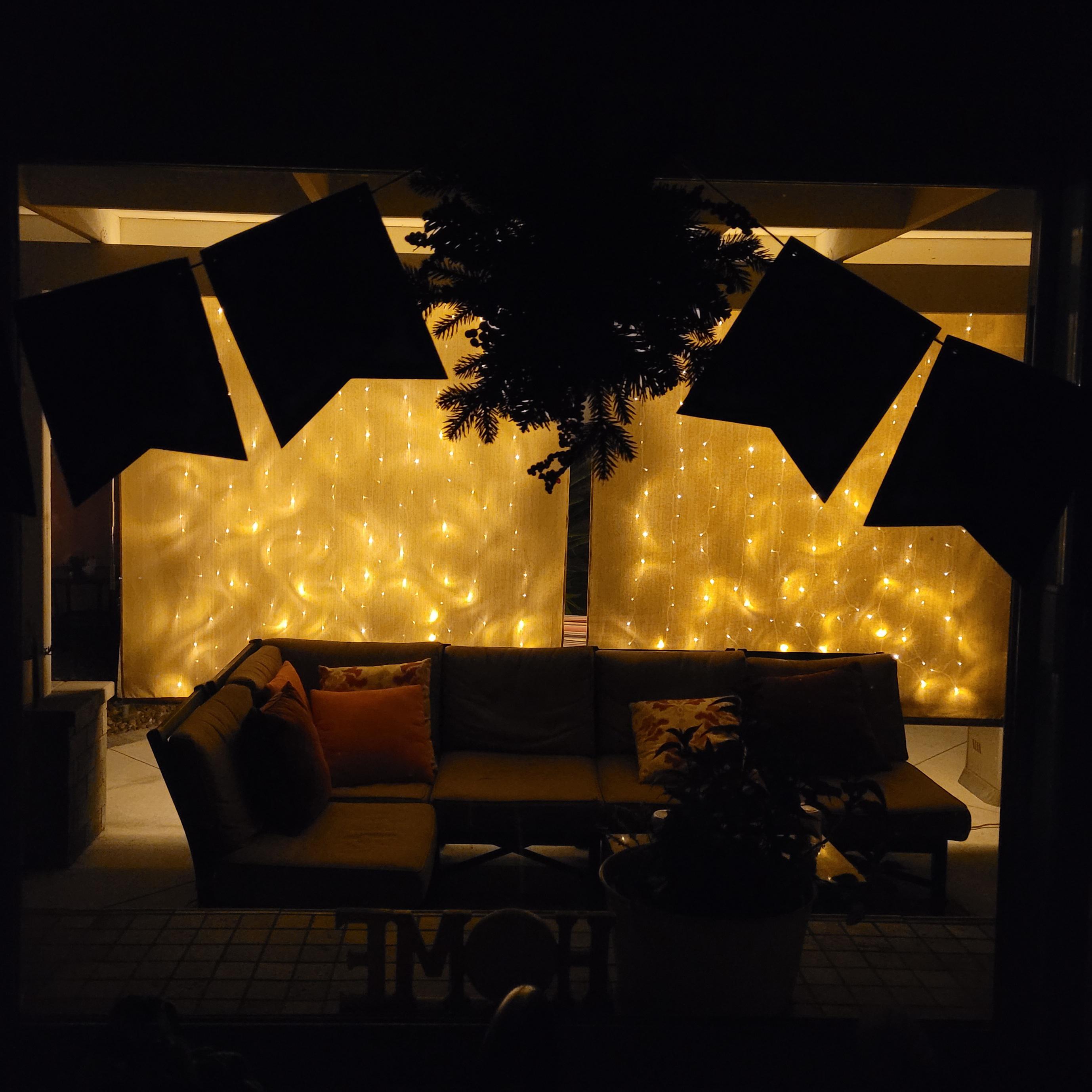 Sunshade filter on the Christmas lights | Scrolller