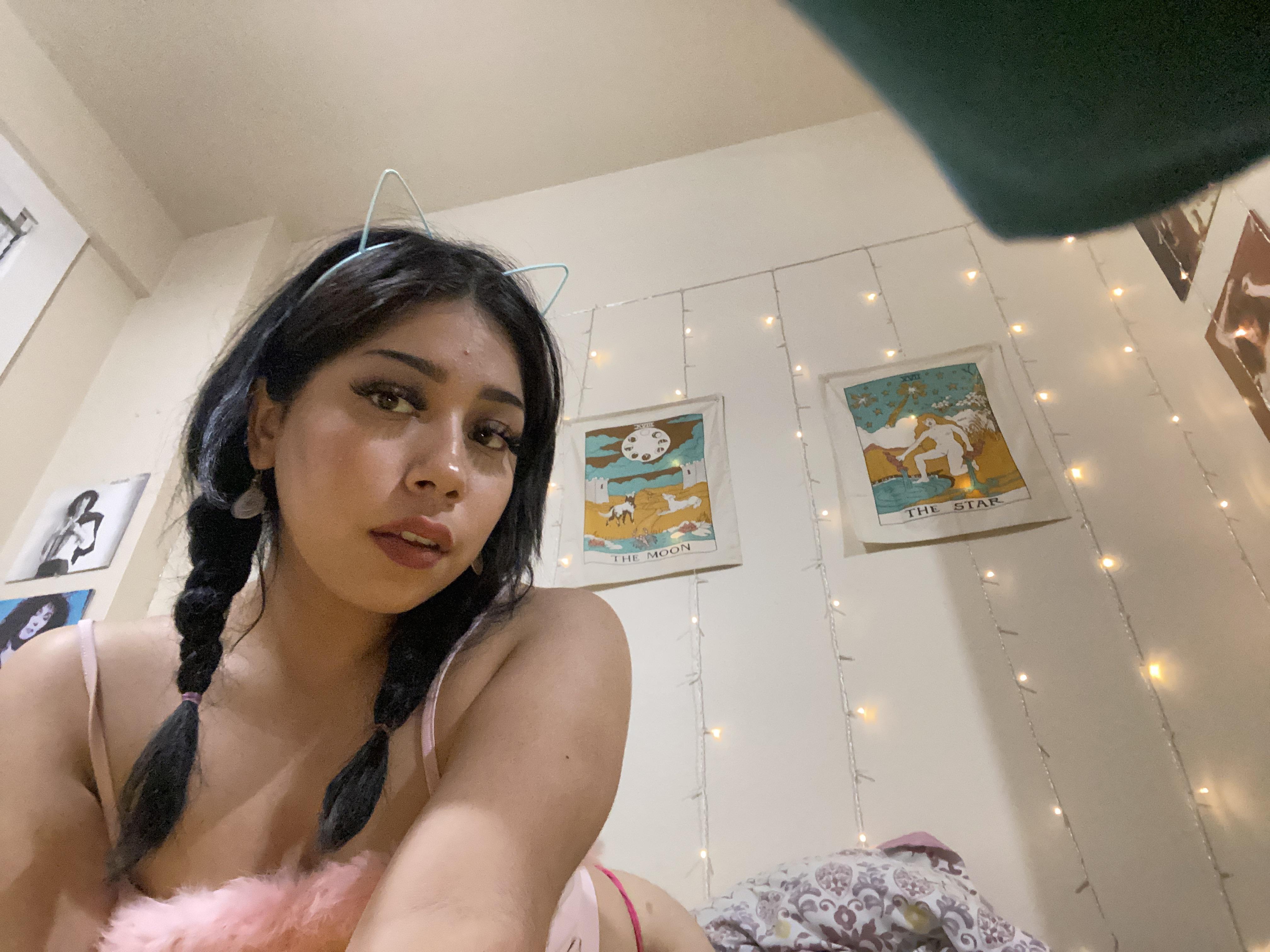 sup cats | Scrolller