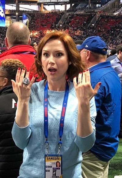 Super Bowl champ Ellie | Scrolller