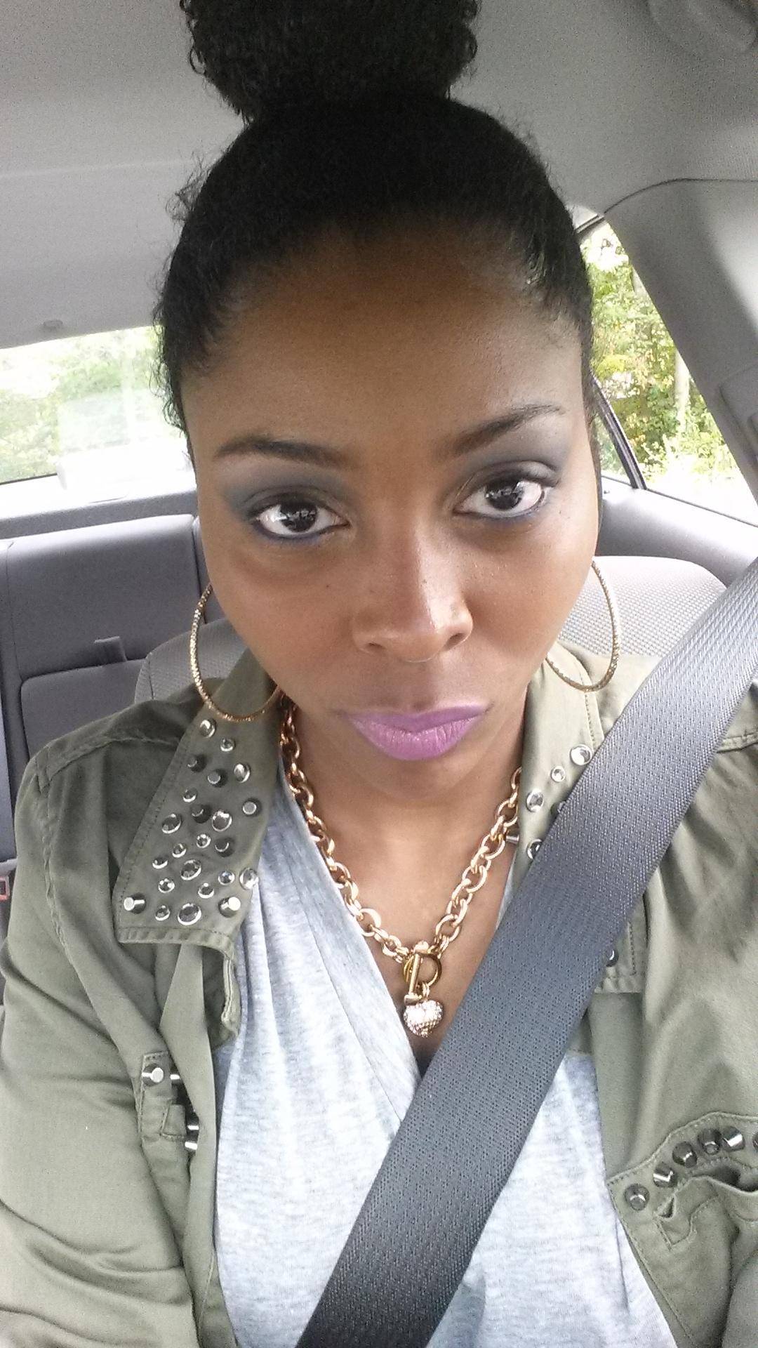 Super Subtle Navy Blue Look | Scrolller