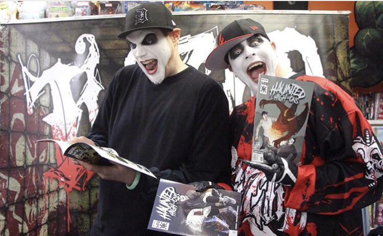 Support your local comic book shop | Scrolller