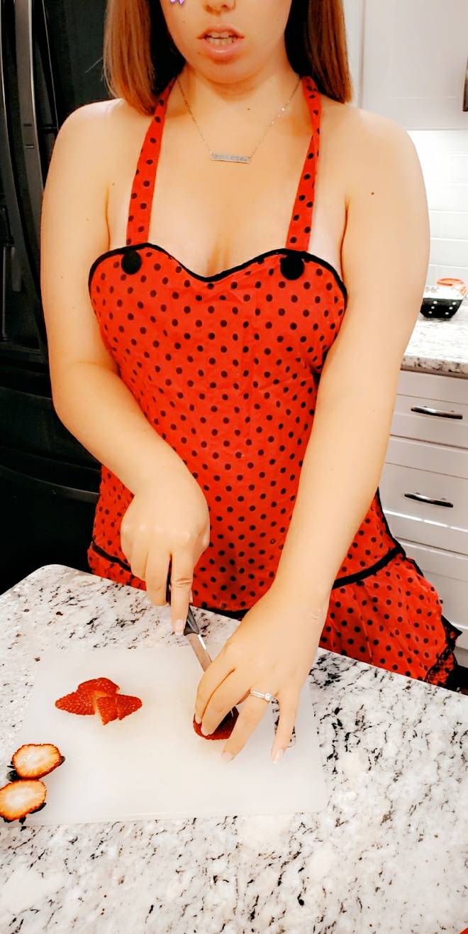 Sweet as a strawberry 🍓 | Scrolller