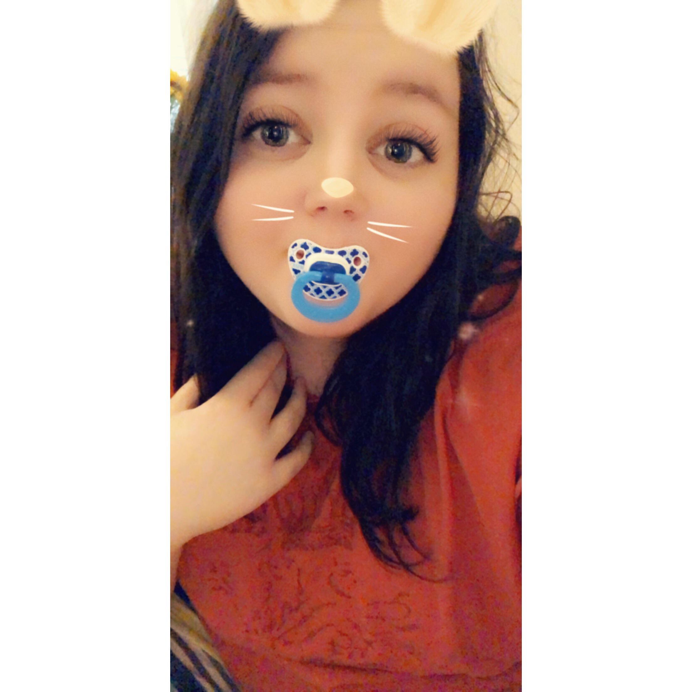 Sweet baby | Scrolller