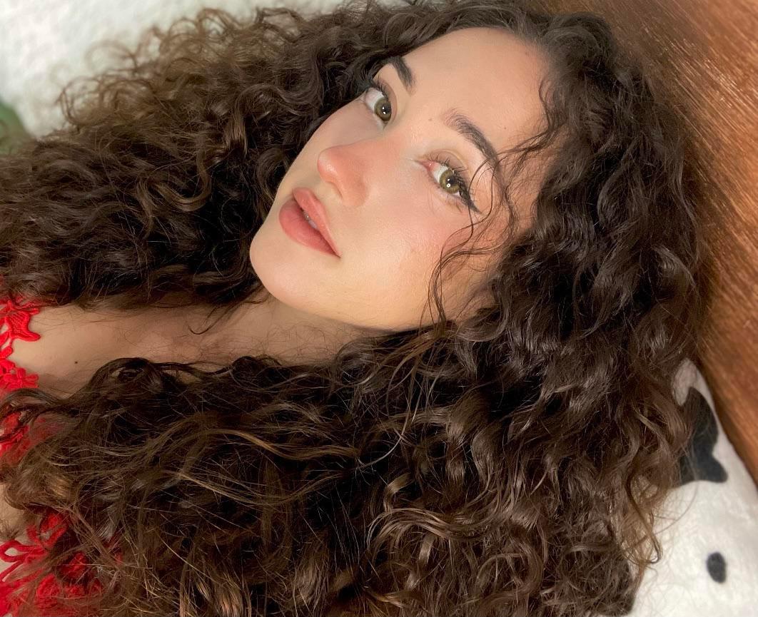 Curly daze | Scrolller