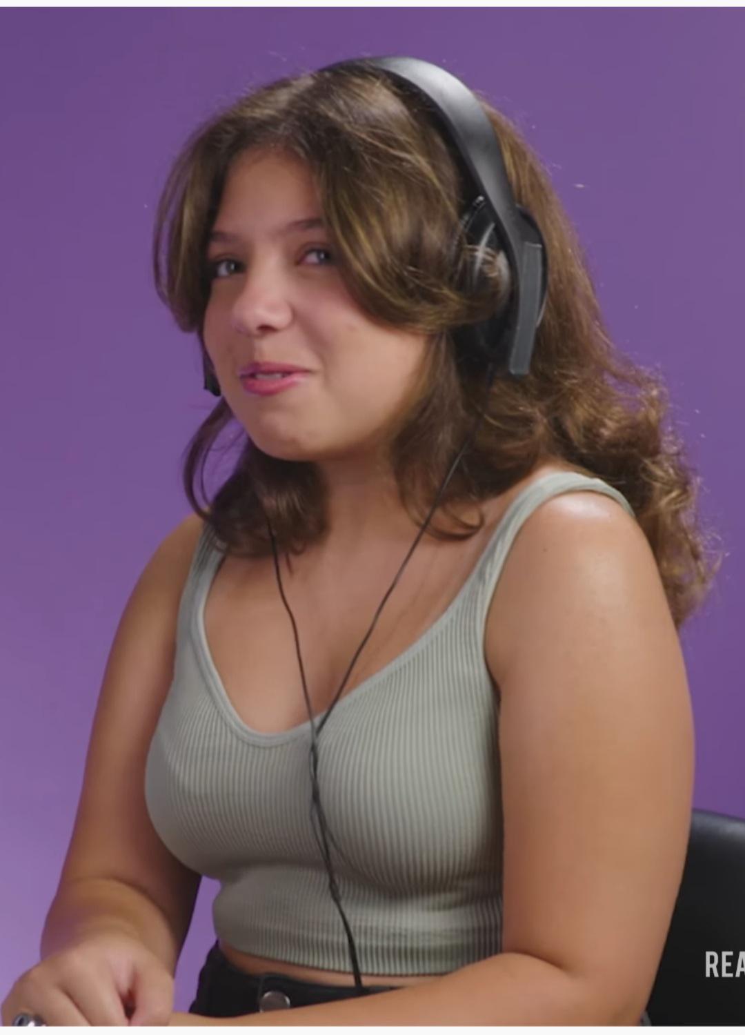 Sydney B | Scrolller