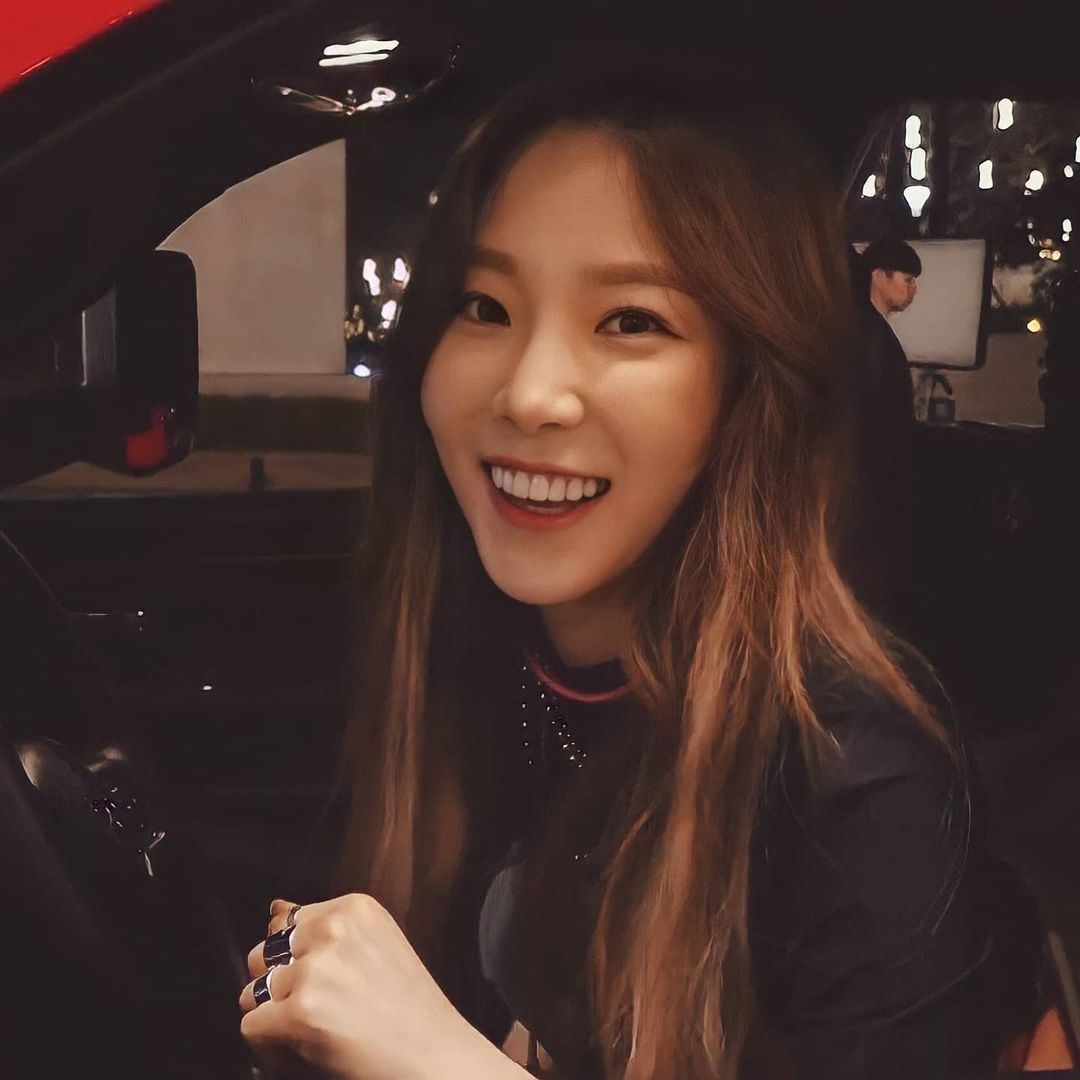 Taeyeon | Scrolller