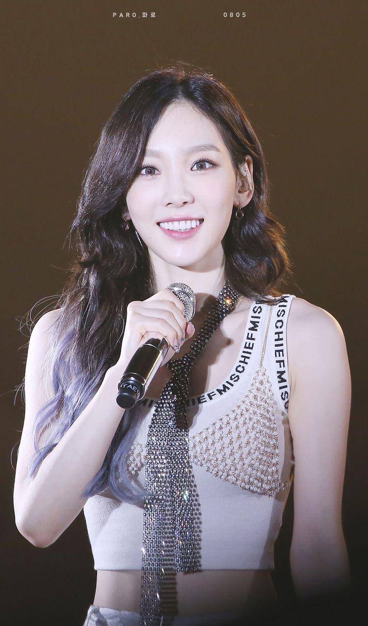 Taeyeon | Scrolller