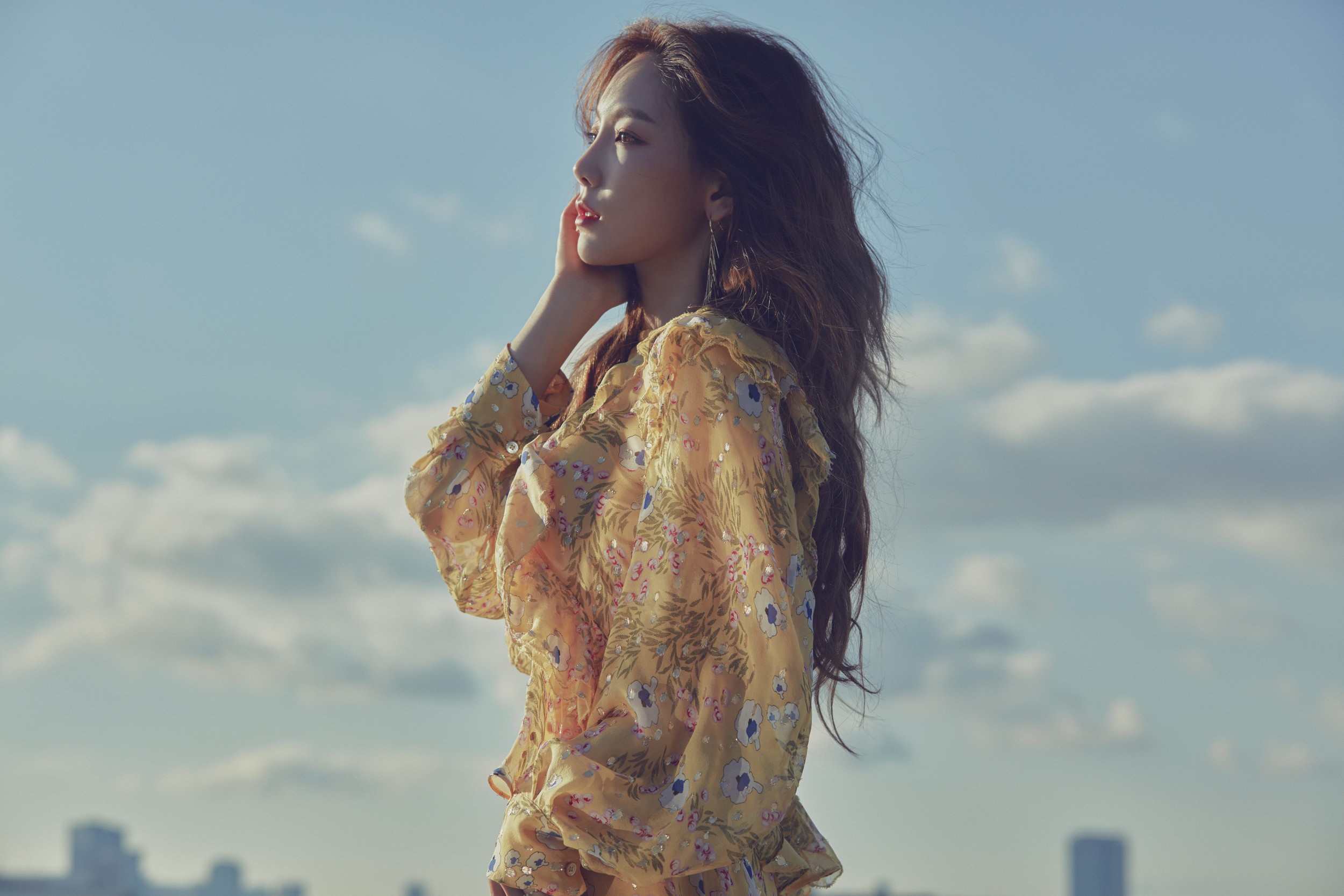 Taeyeon [Stay] | Scrolller