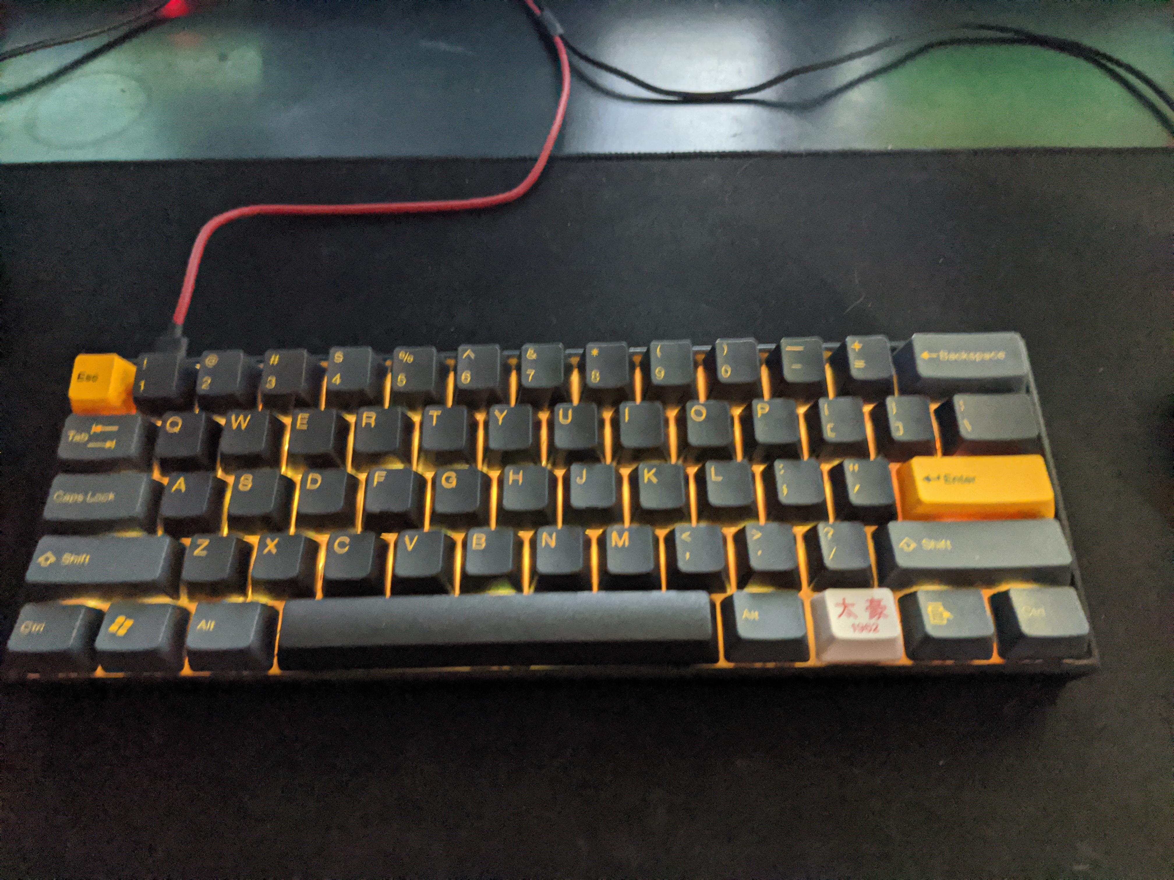 Tai Hao Dark Knight Keycaps on AP2 | Scrolller