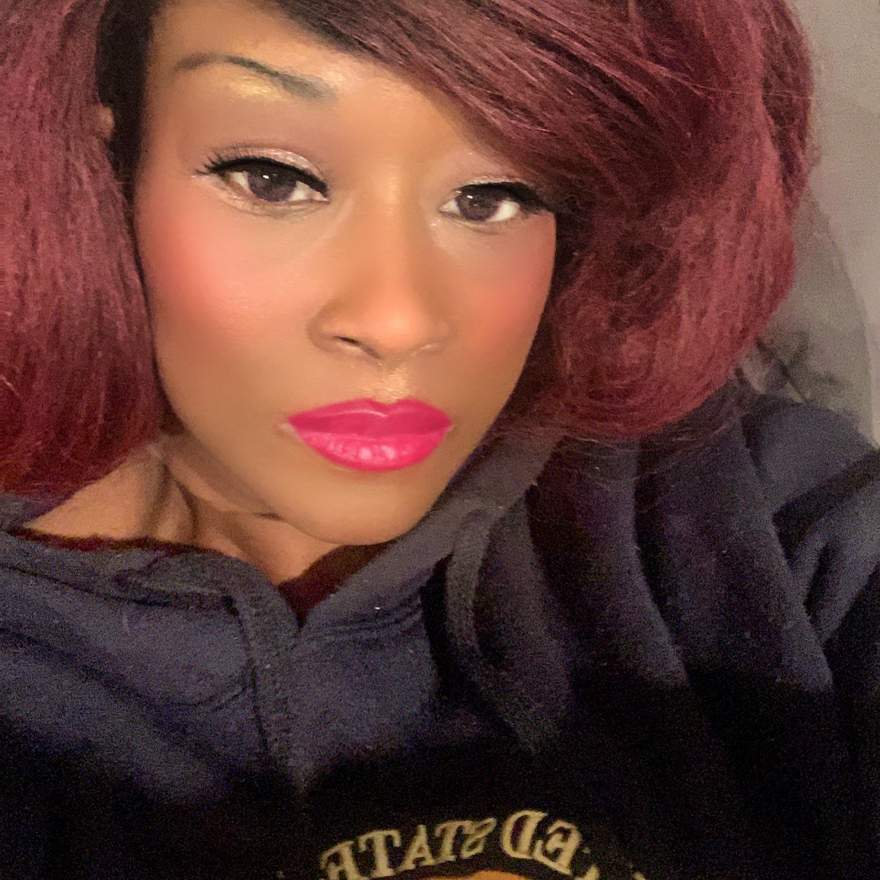 Taking it easy after my move. | Scrolller