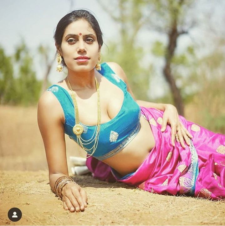 Tanu Priya | Scrolller