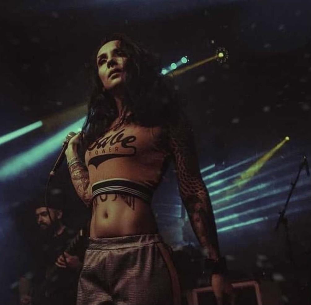 Tati shmayluk🖤 | Scrolller