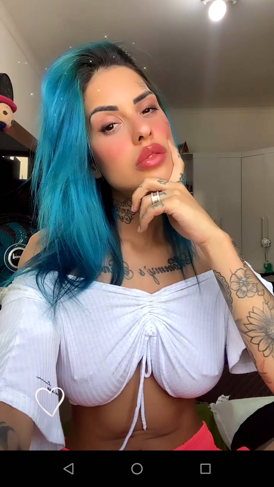 Tati Zaqui | Scrolller