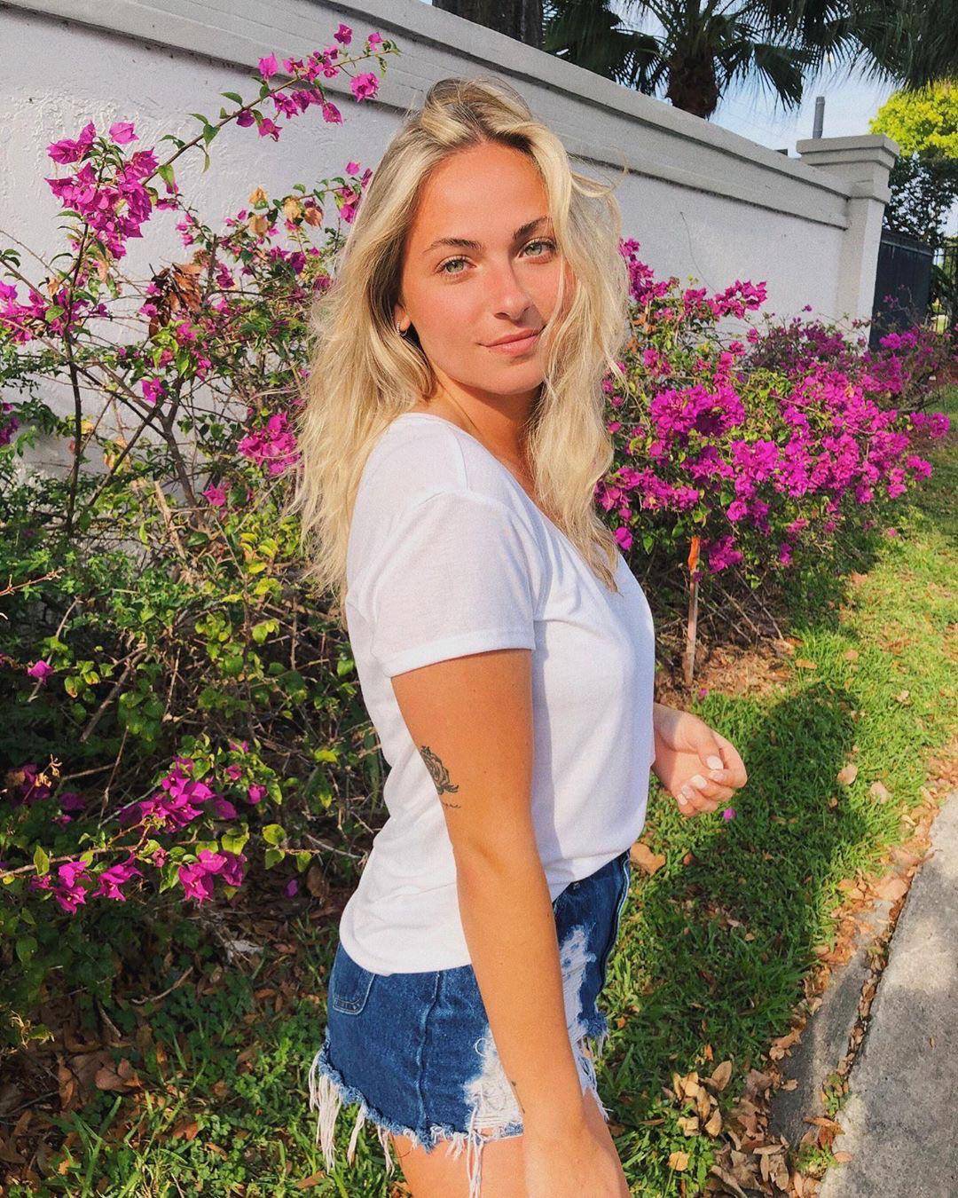 Tattoo on her arm | Scrolller