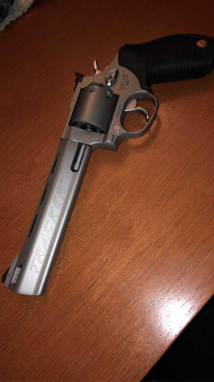 Taurus Tracker .357/38/9mm | Scrolller