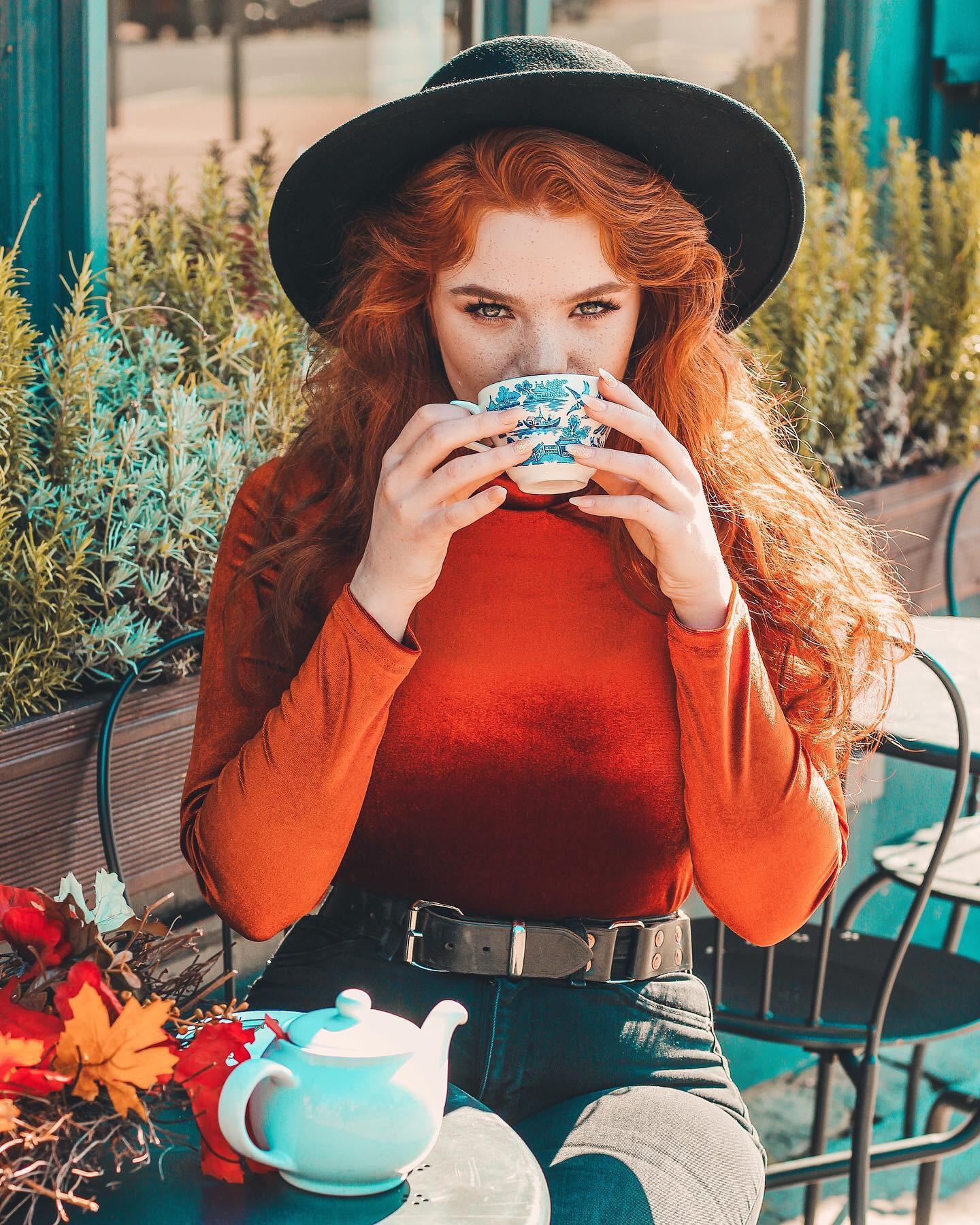 Tea Time | Scrolller