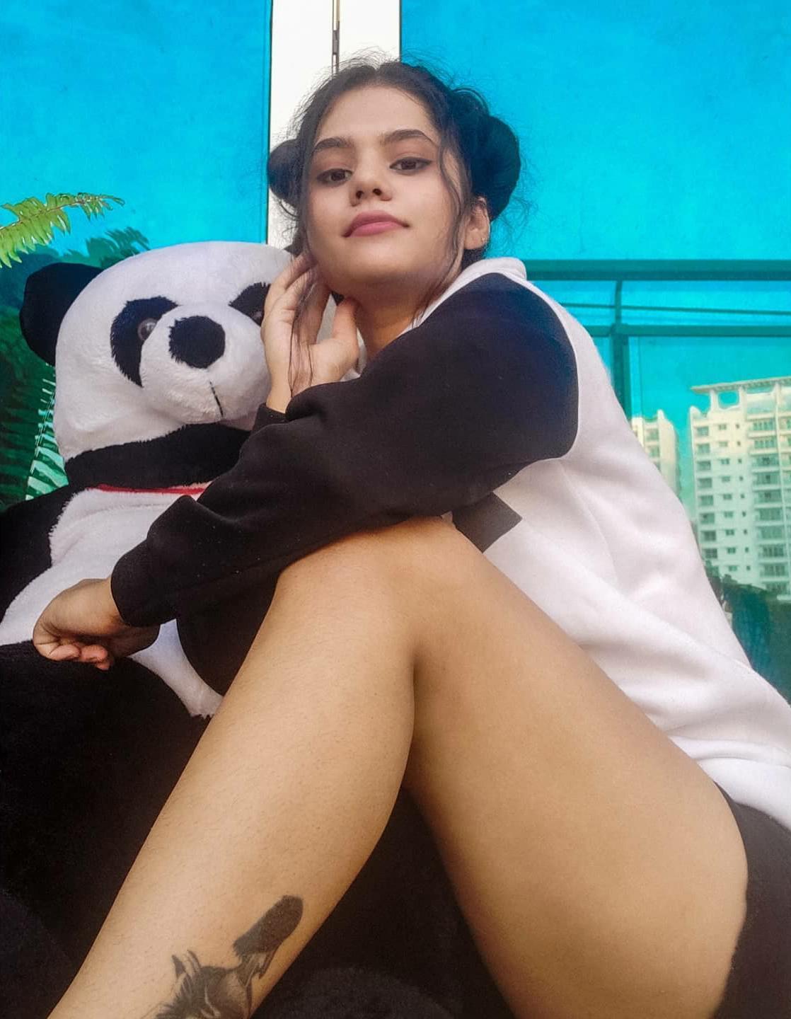 Teddy Babe | Scrolller