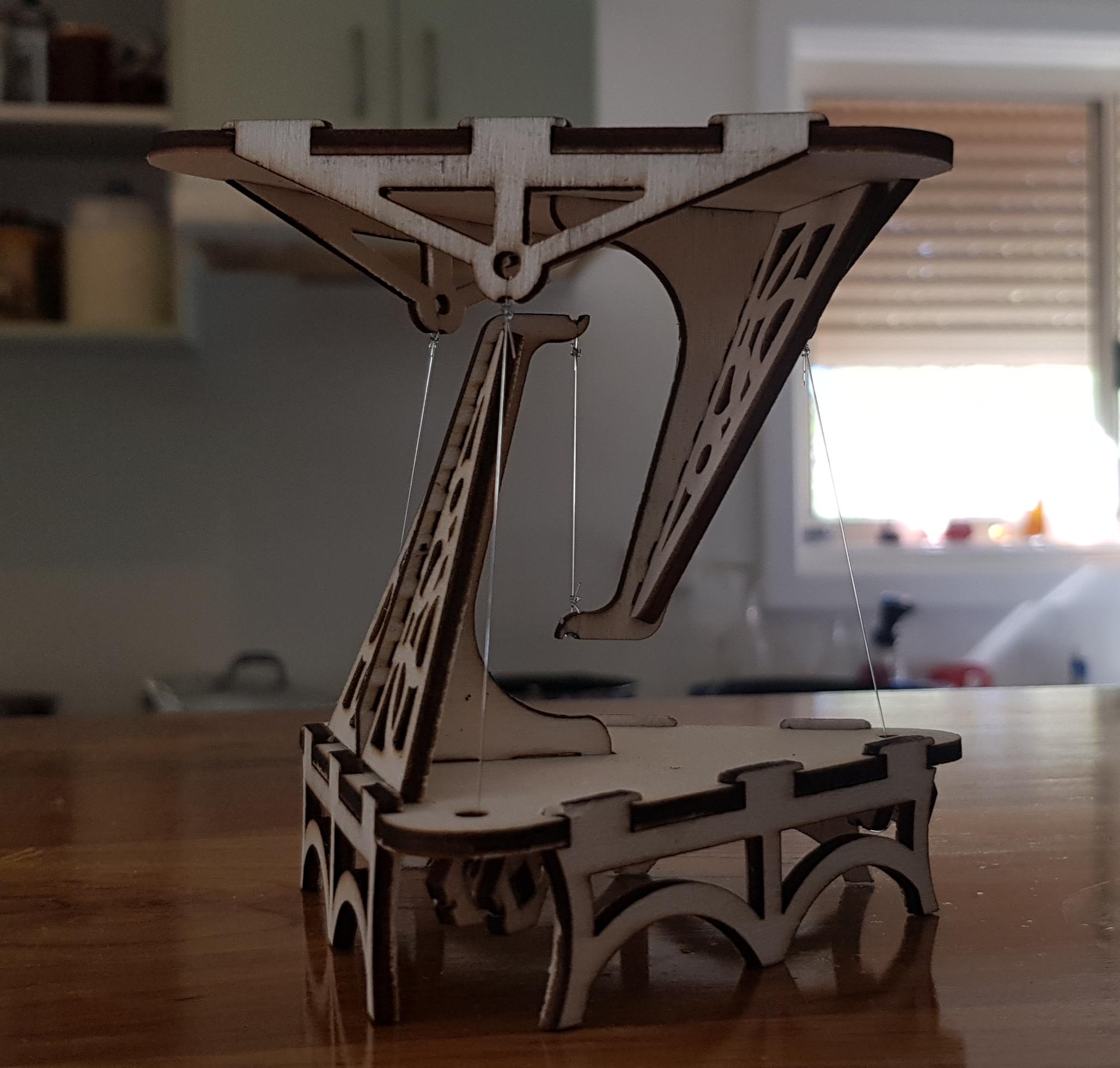 Tensegrity table | Scrolller