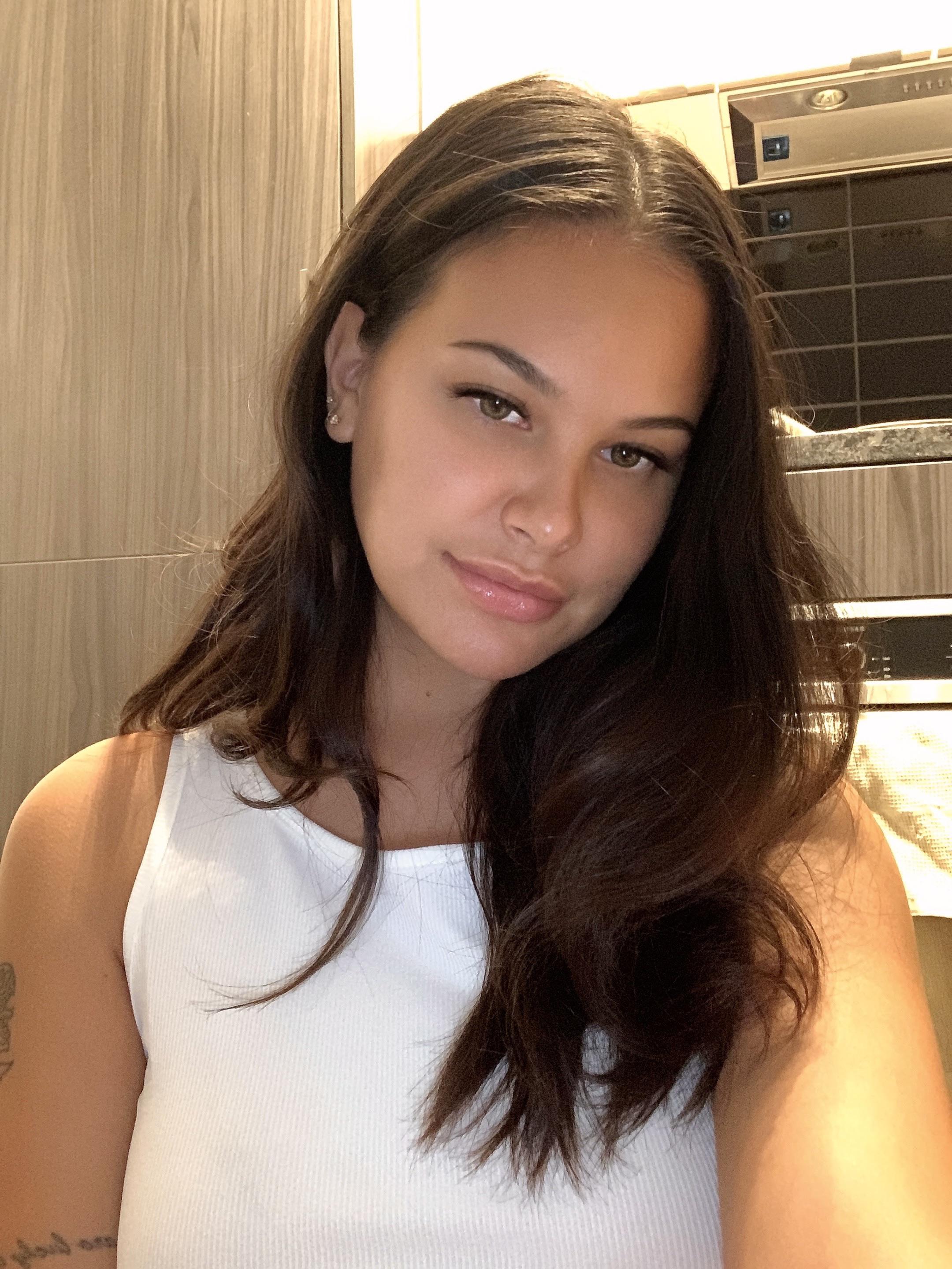 Thai x Austrian 🌶 | Scrolller