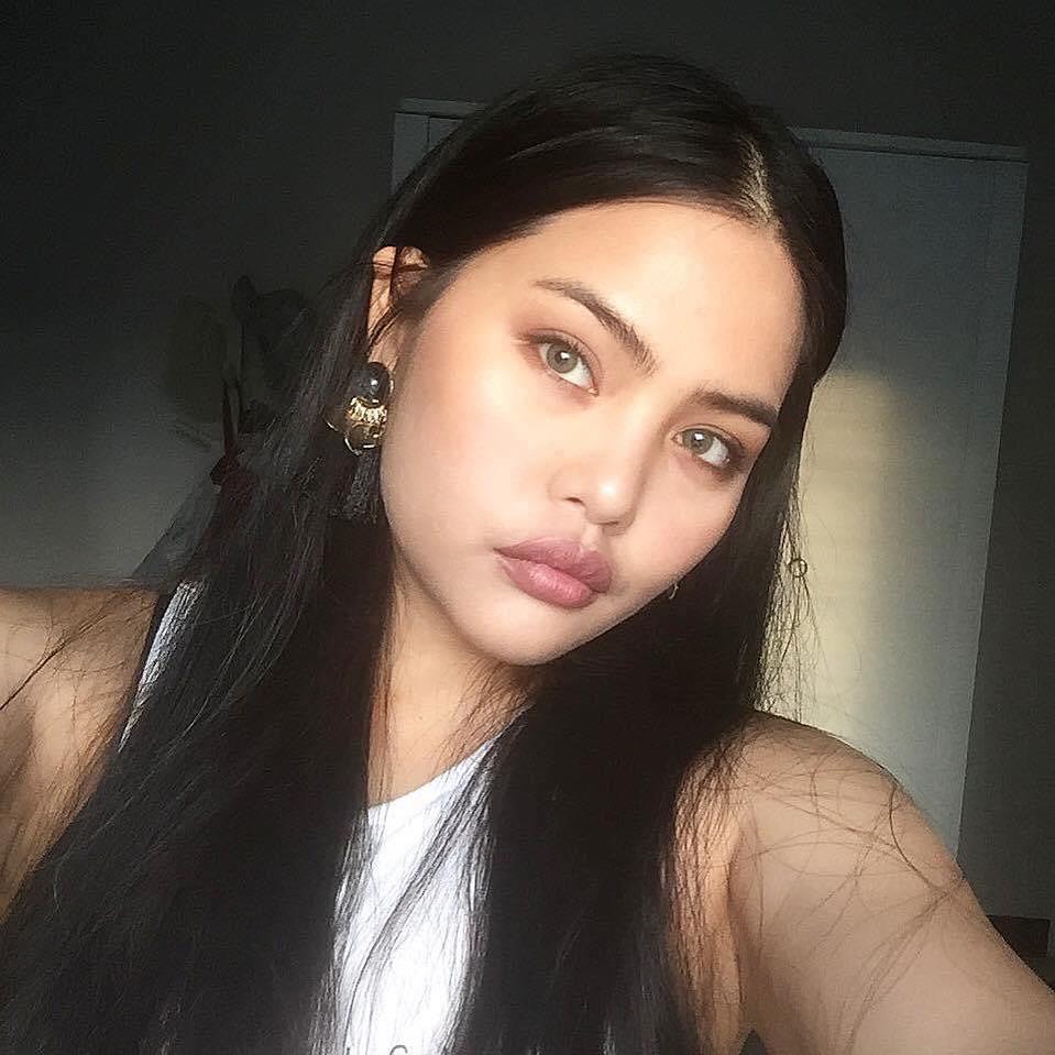 Thai x chinese | Scrolller