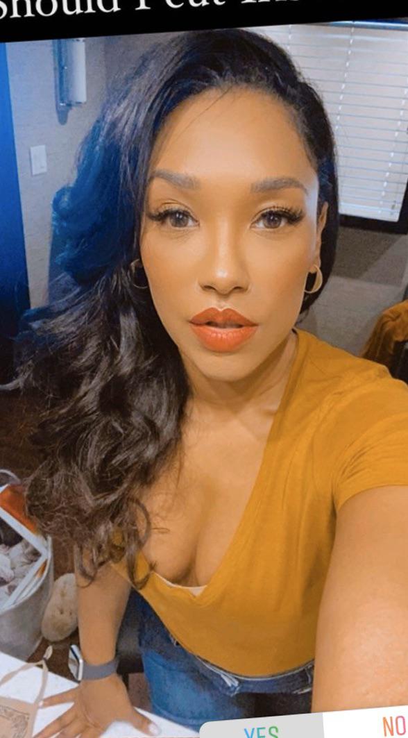 That cleavage is so good | Scrolller