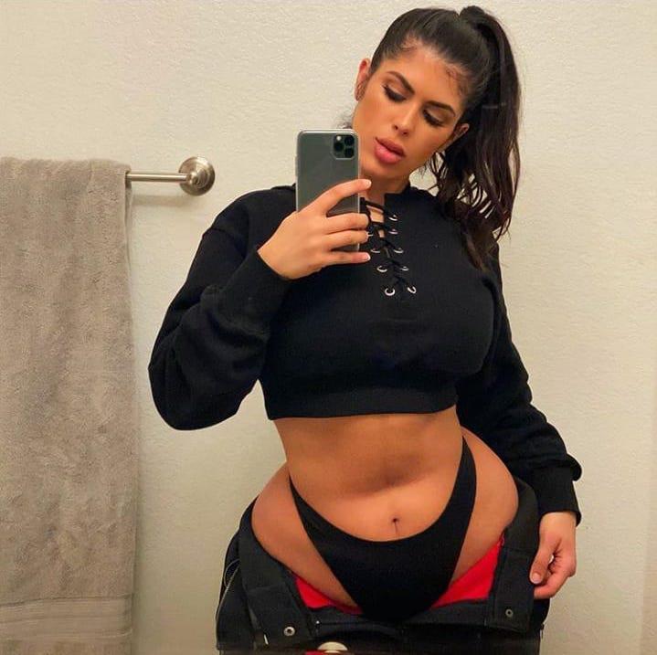 That Hip To Waist Ratio Scrolller