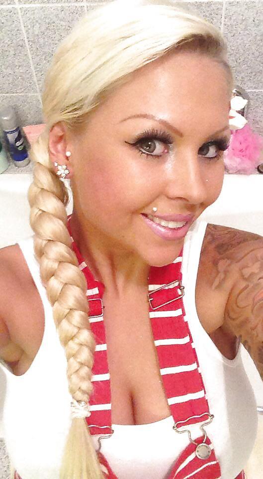 That Monroe Piercing 😍 | Scrolller