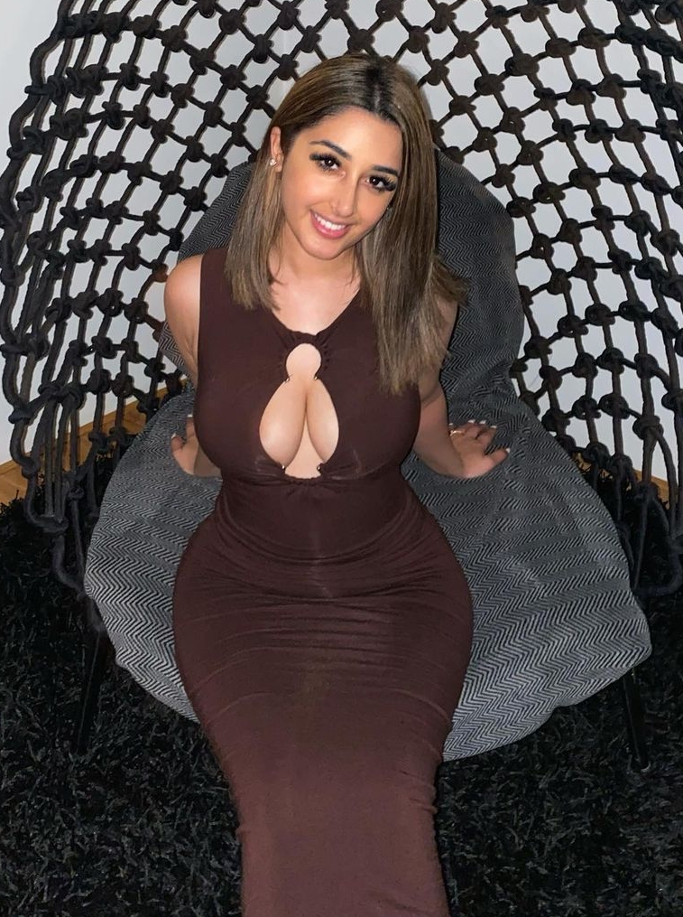 That shape! | Scrolller