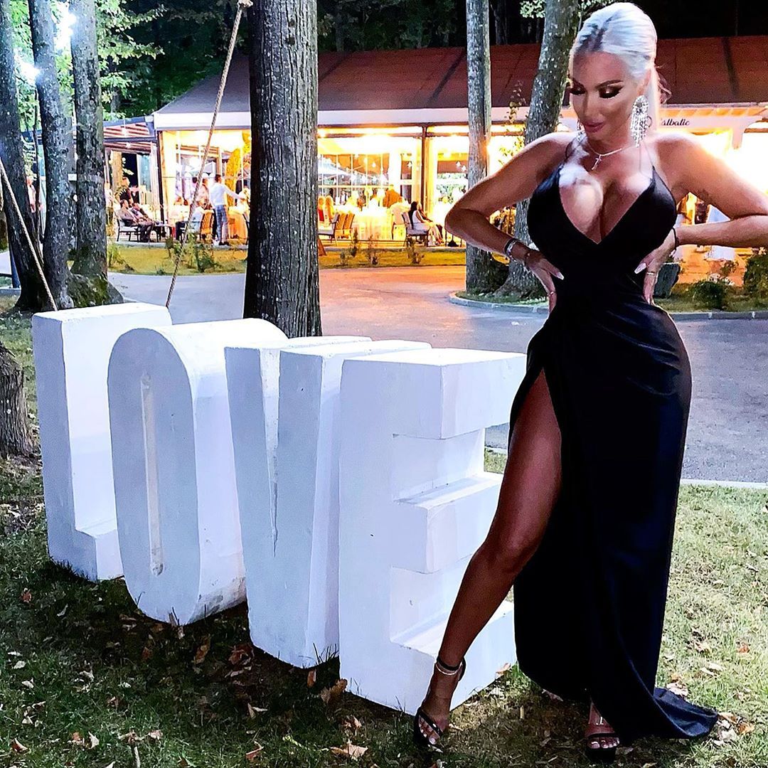 That shape | Scrolller