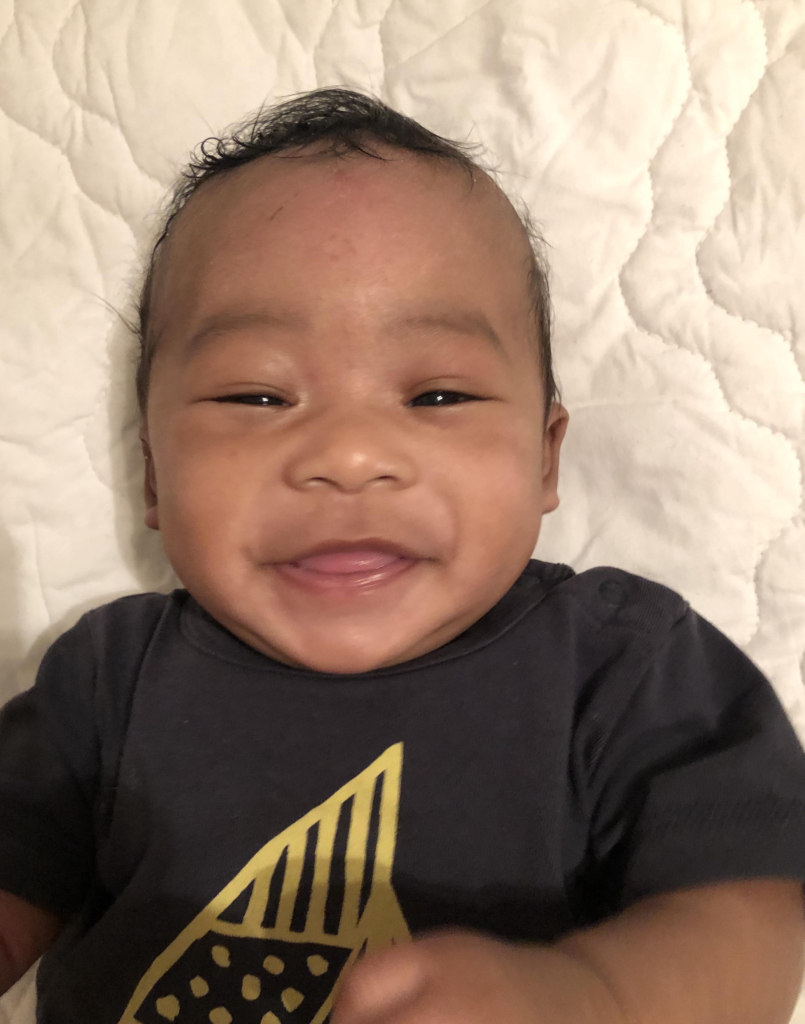 That smile... My little guy - 3 months old | Scrolller